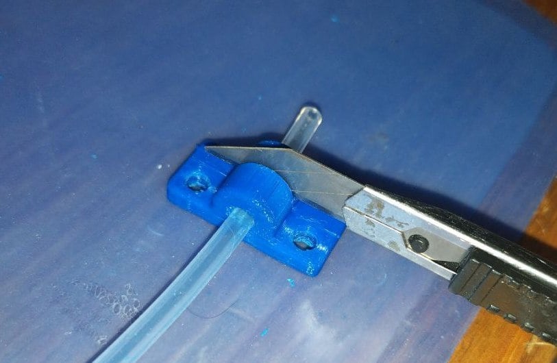 Minimalist PTFE Cutter (Mountable) by FR2W | Download free STL model ...