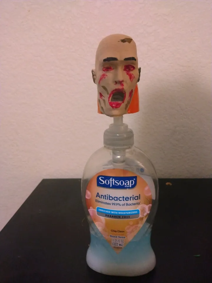 Zombie Head Vomiting Soap Dispenser by Jesster | Download free STL ...