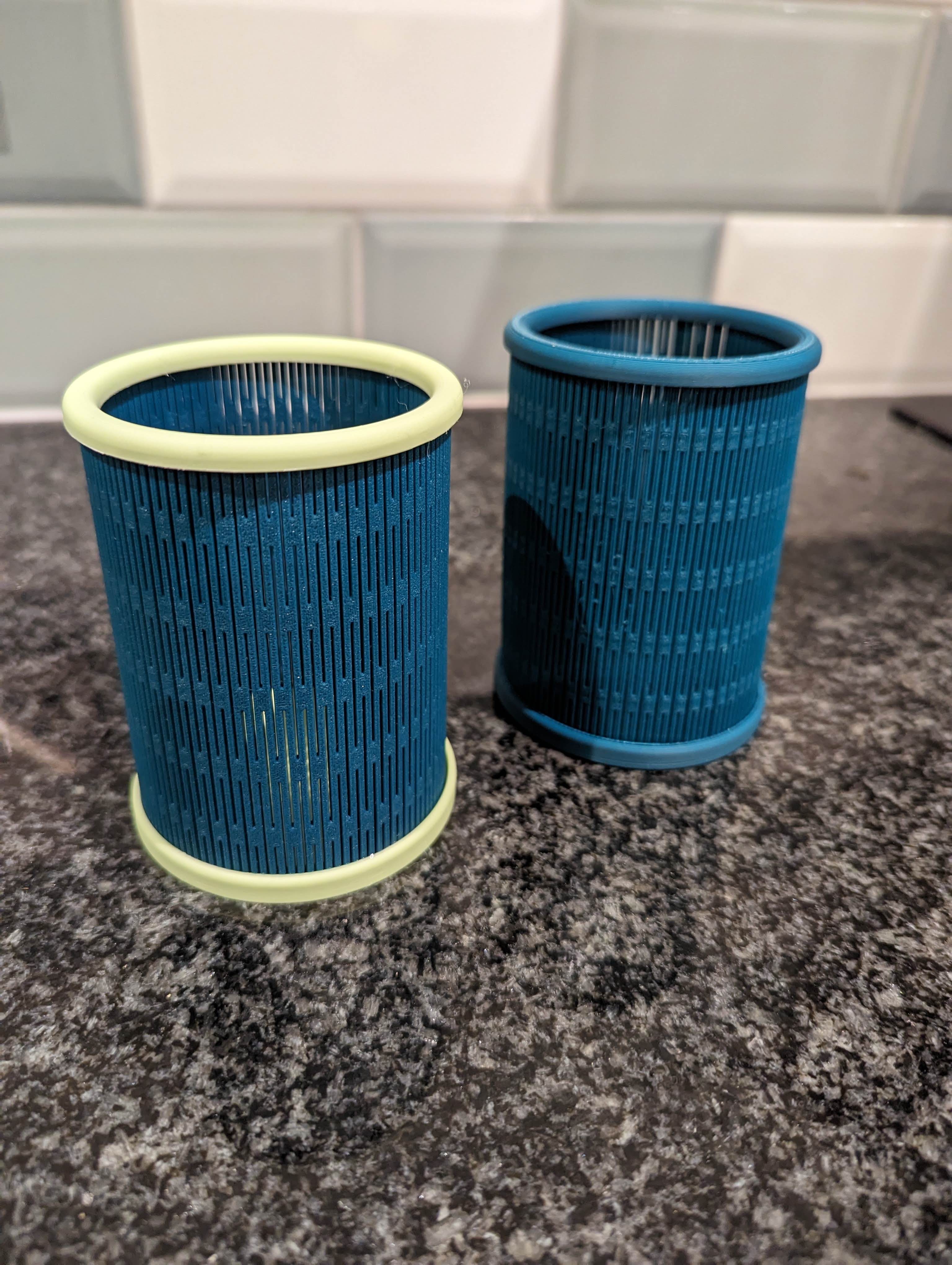 Funky Bendy Pen Pots by MrObvious | Download free STL model ...
