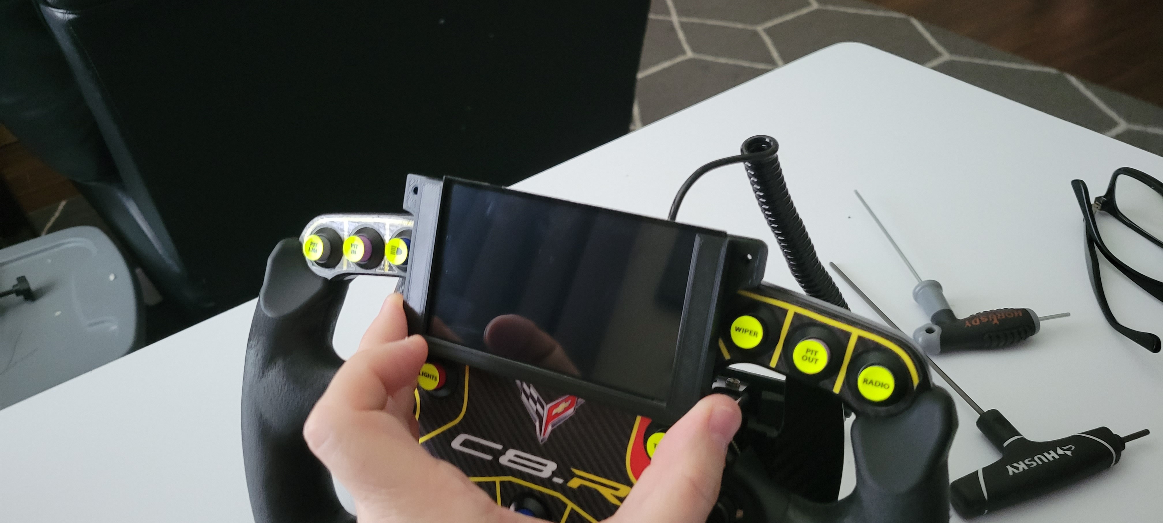 4.3" Screen Mount for Fanatec Formula Wheel by Tim Collier | Download ...