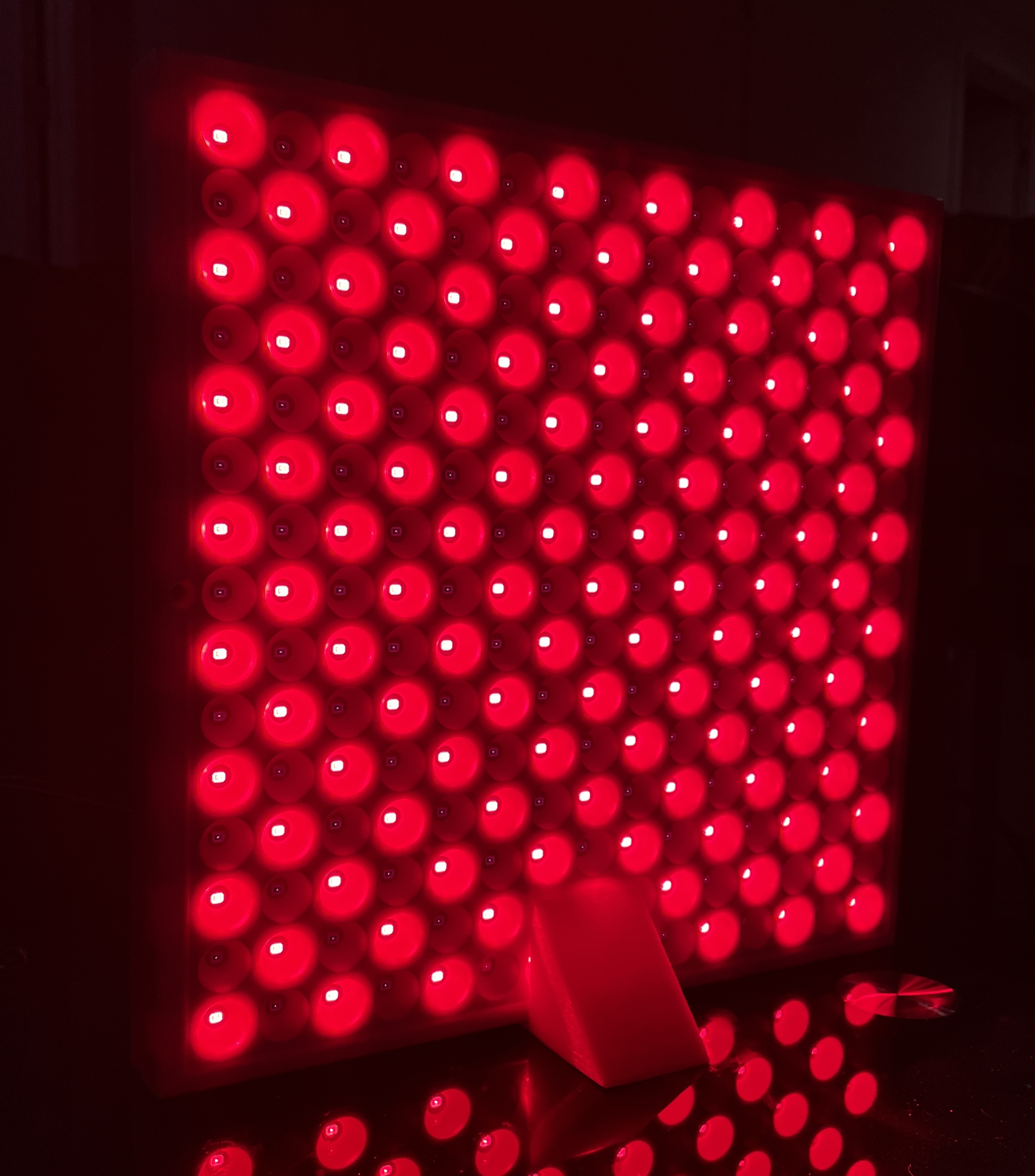 Stand for Red Light Therapy LED Lamp by McLovin | Download free STL ...