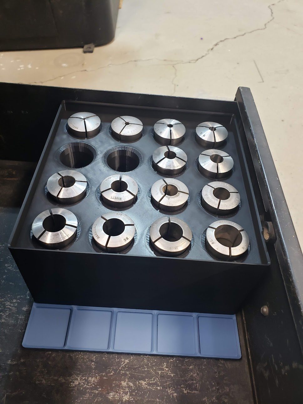 x16 - 5C Collet Holder For Gridfinity by Ghostrider | Download free STL ...