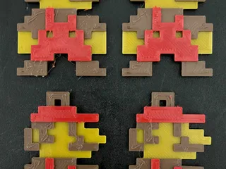 Clasic Mario / Luigi Bros 8-bit keychain with color change by Hugo ...