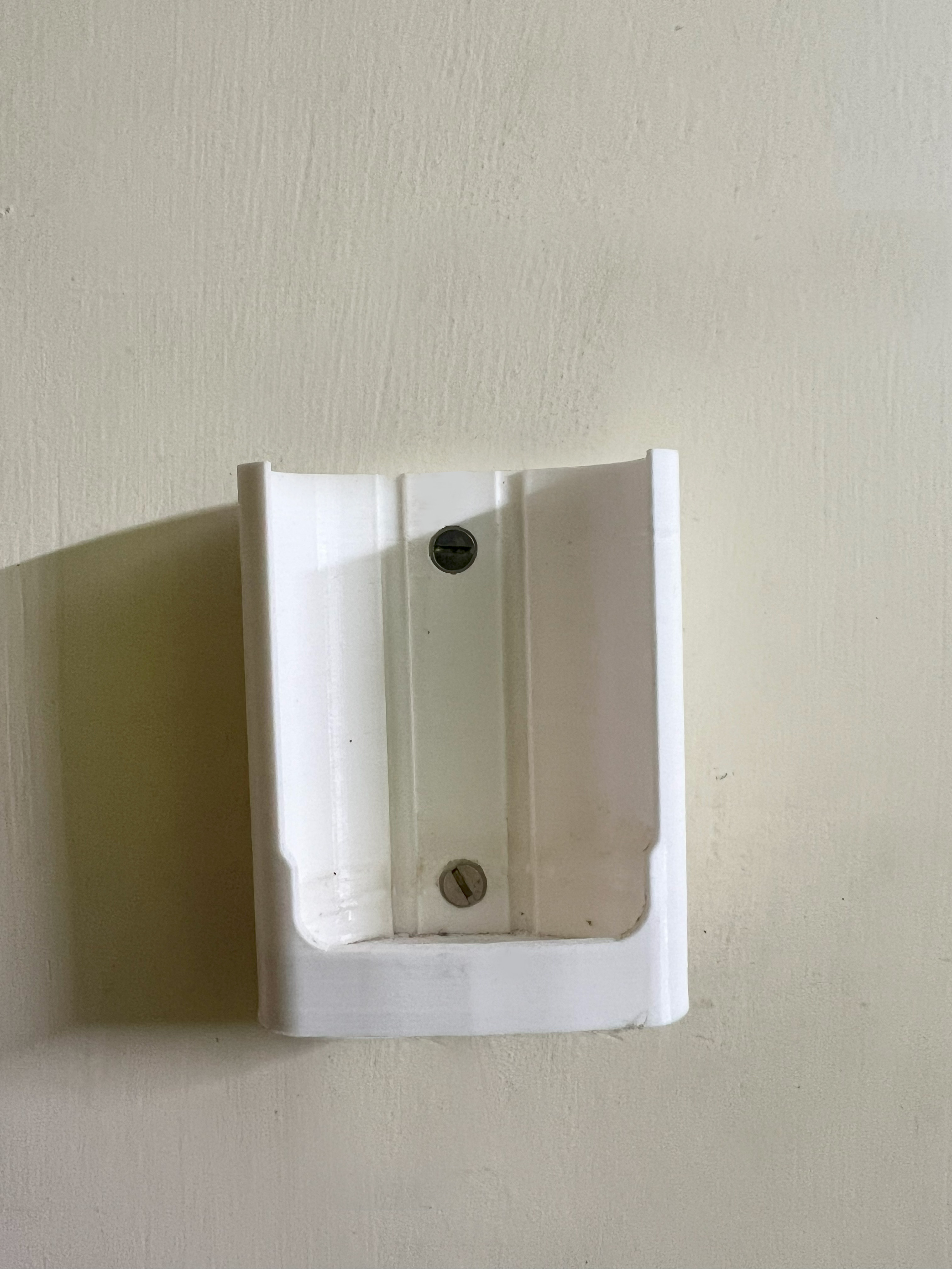 LG Wall mount Remote Stand by Buckle Sam Isacc | Download free STL ...