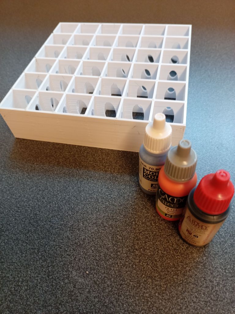 17ml Paint Dropper Bottle Rack by Bluefrogman | Download free STL model ...