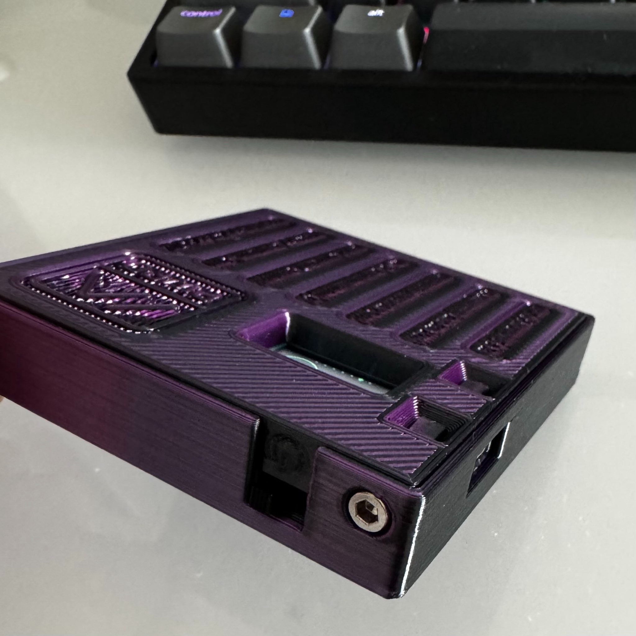 Heltec Wireless Tracker by PosterBored | Download free STL model ...