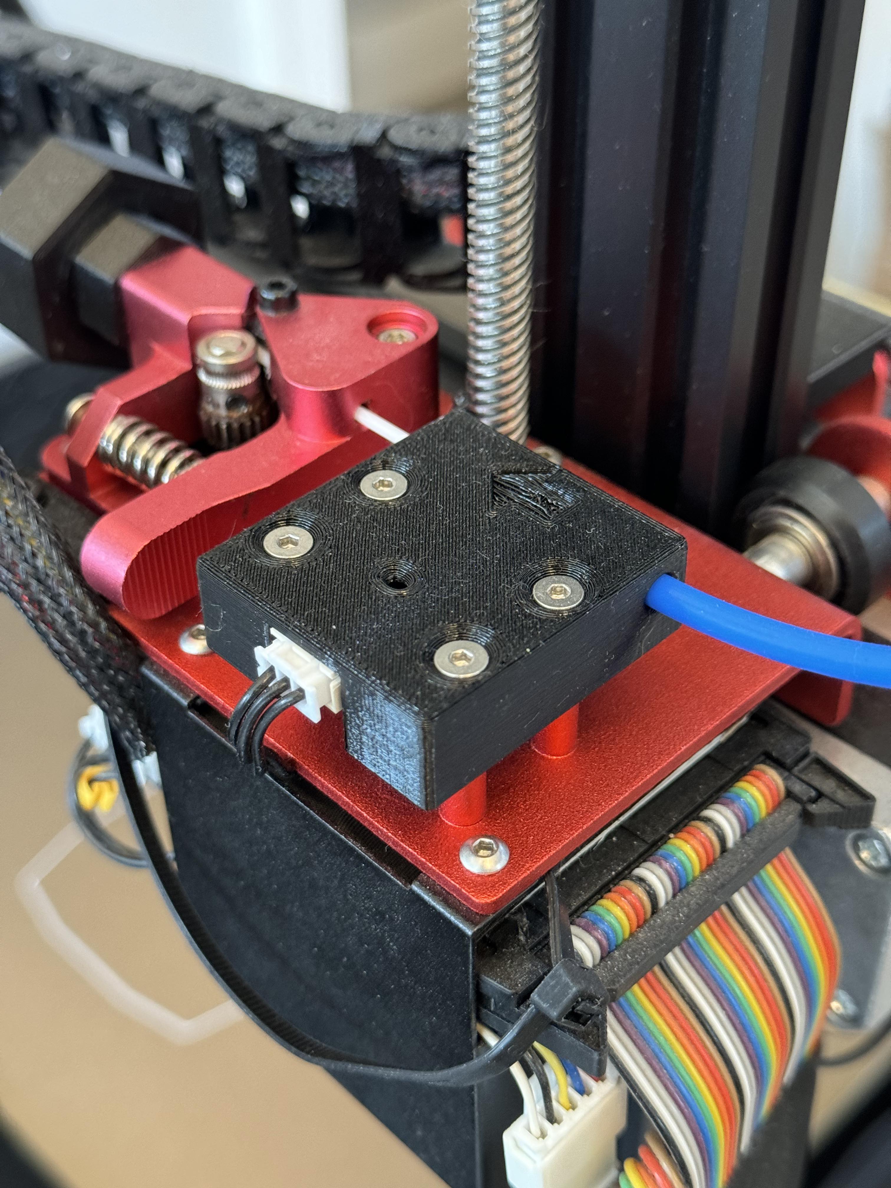 Creality CR-10S, CR-10 Max Upgraded Filament Runout Sensor Housing by ... Creality CR-10S, CR-10 Max Upgraded Filament Runout Sensor Housing by ...