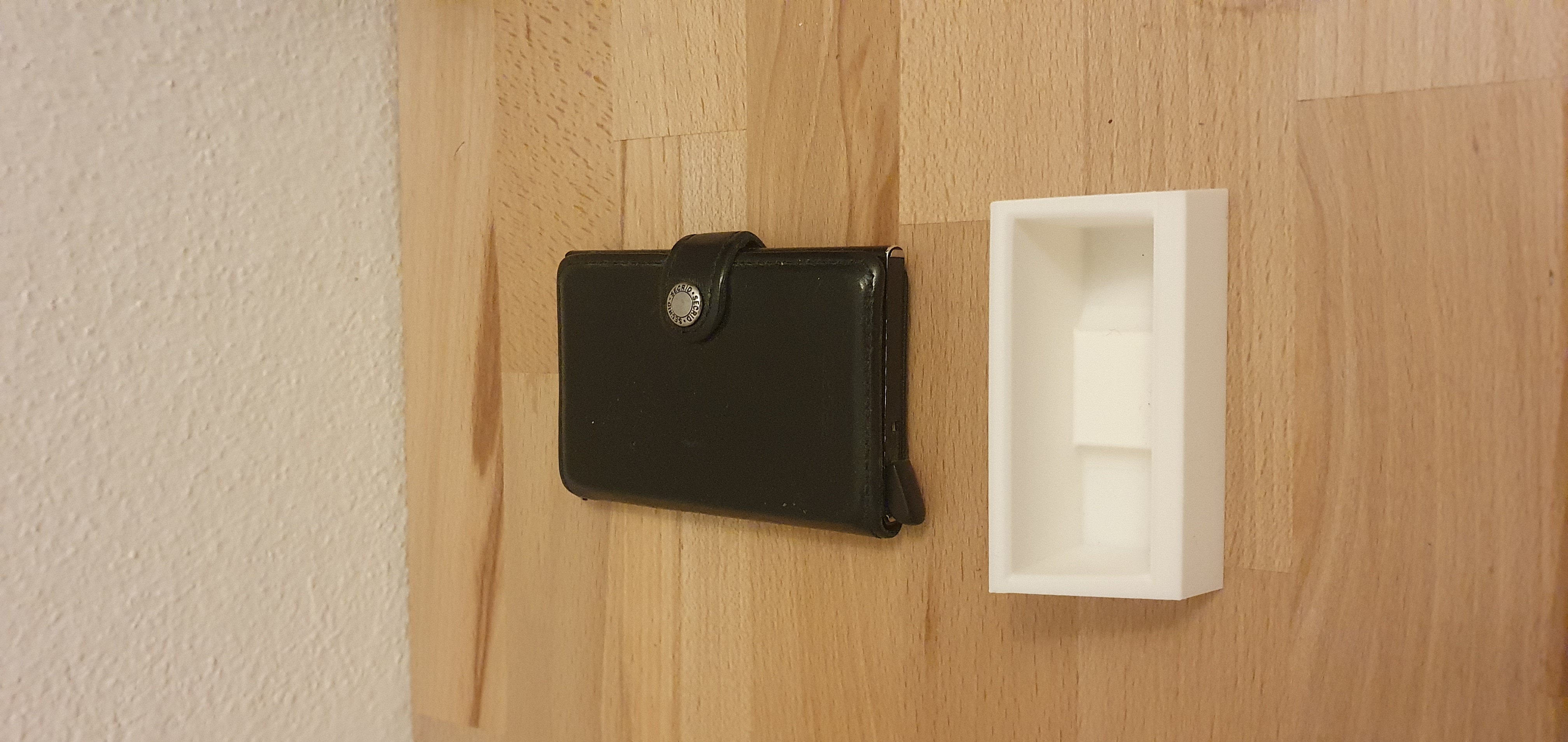 Wallet holder by Quentin Chuit | Download free STL model | Printables.com