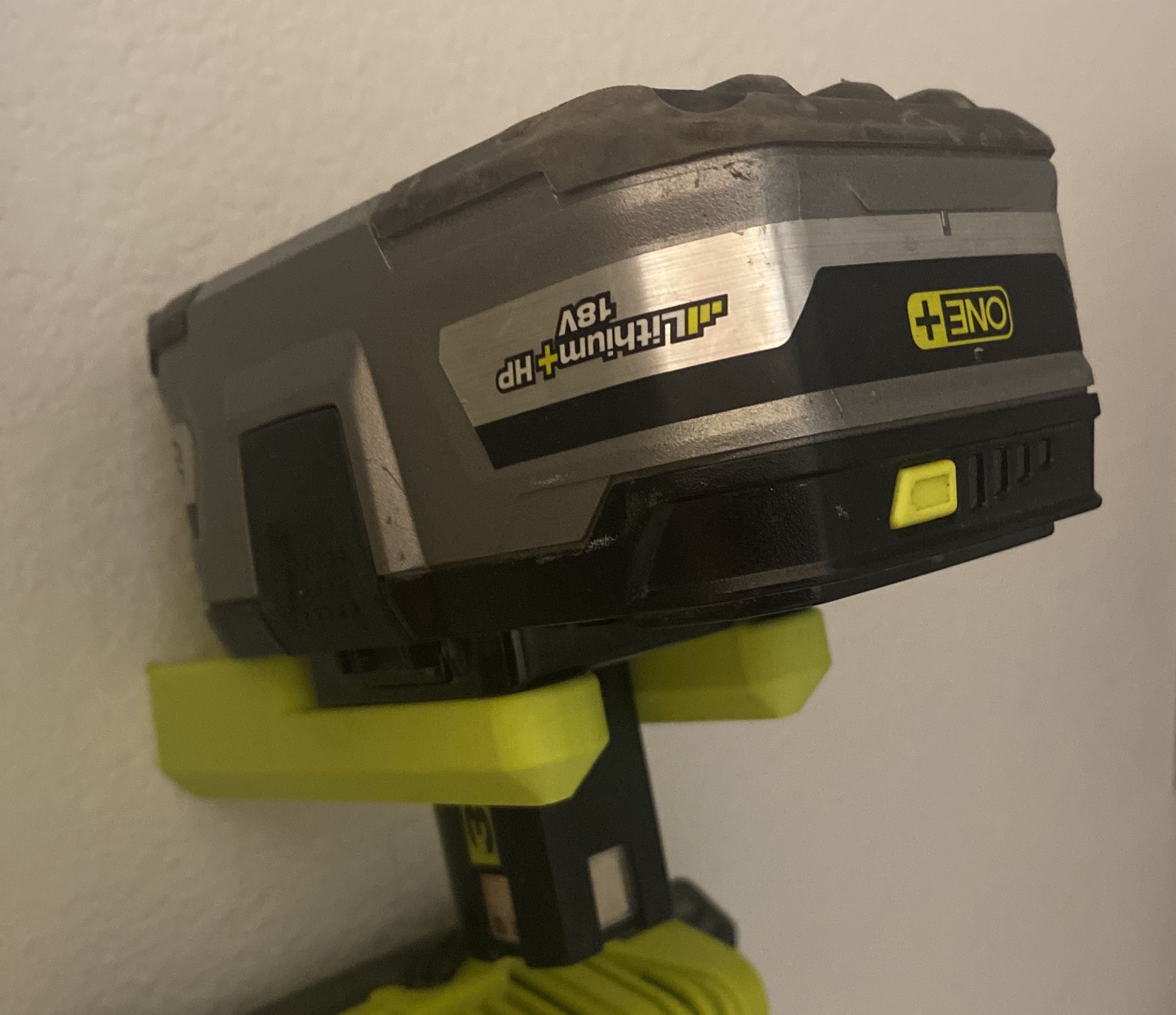 One screw Ryobi 18V Battery Shelf by GladFox | Download free STL model ...