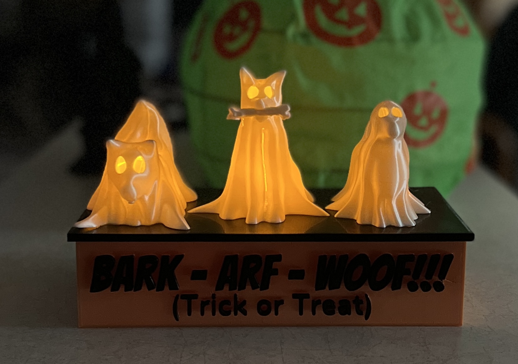 Tea Light Pedestal for Halloween Ghost Dogs by maandren | Download free ...