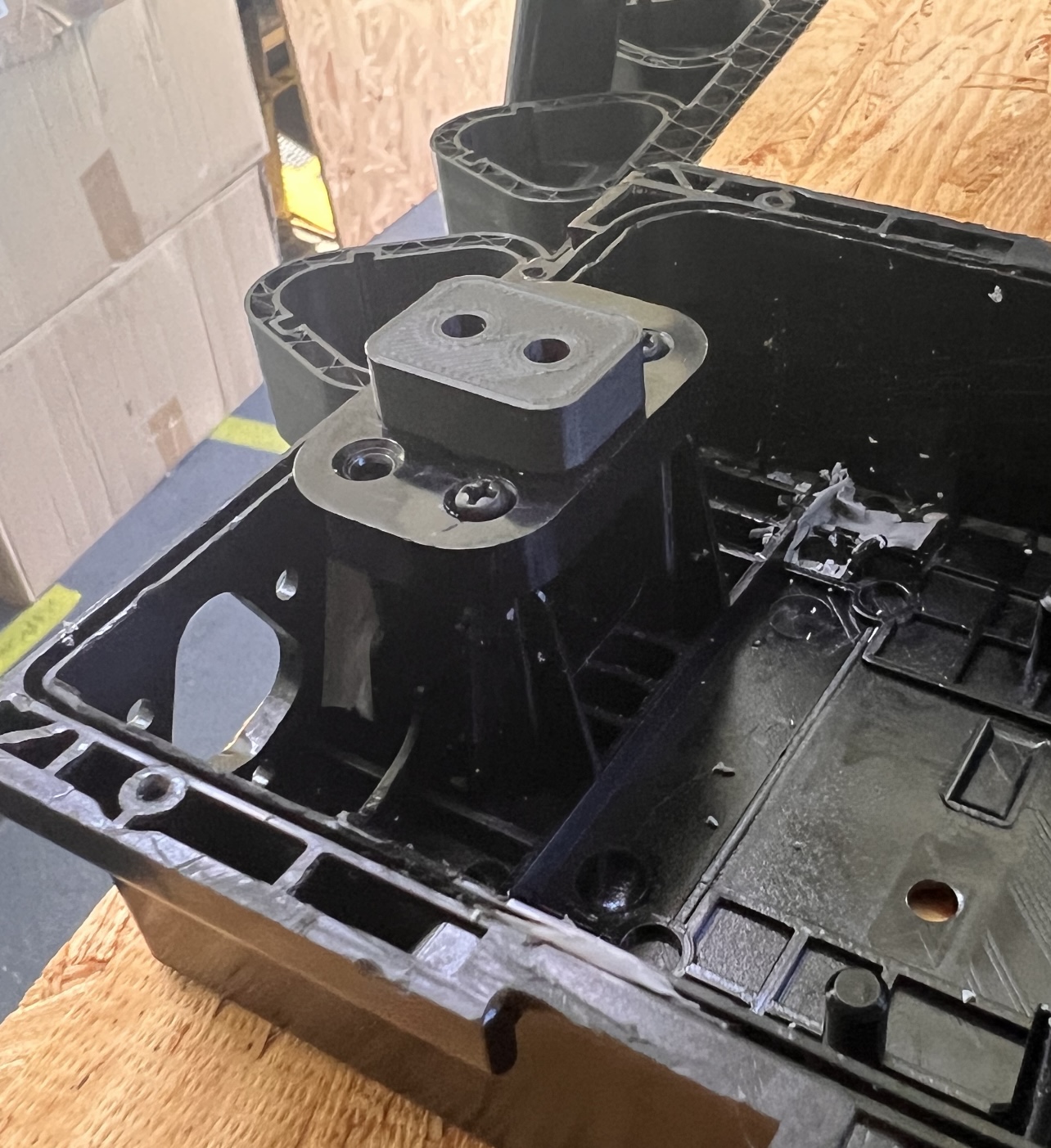 Ninebot 27.9Ah output adapter by 8to6tech | Download free STL model ...