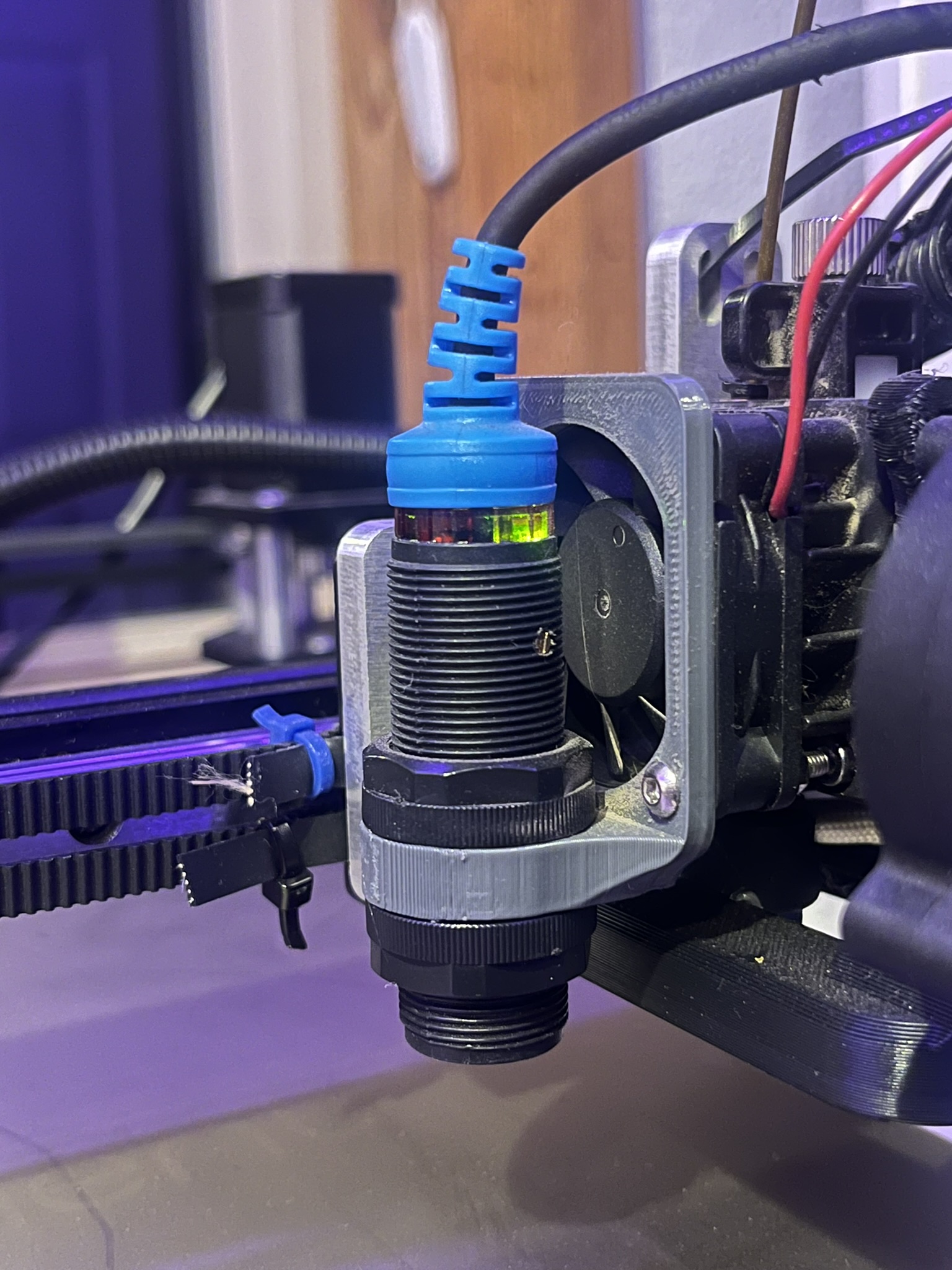Ezabl Pro mount for E3D Hemera by CoreAxisDesigns | Download free STL ...