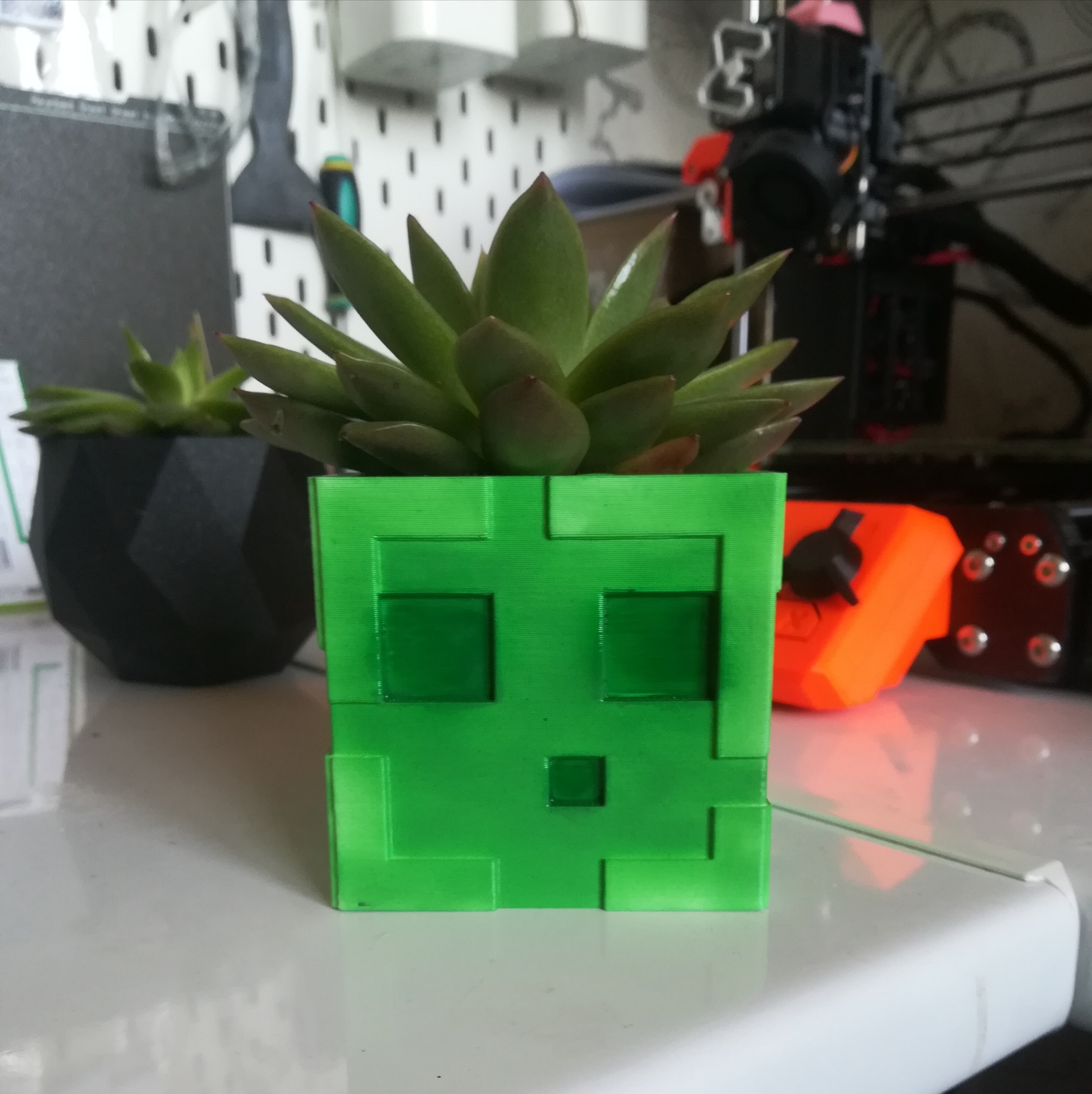Free STL file Minecraft Slime Head Pencil Holder ️ ・3D