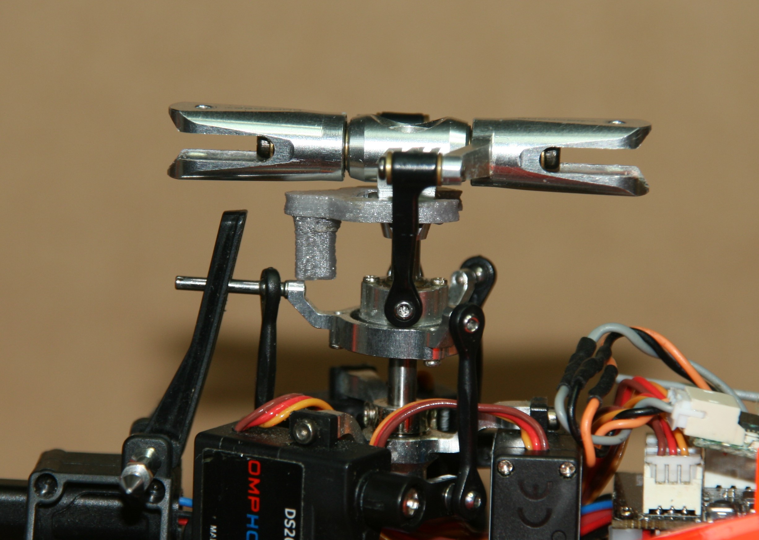 Swashplate Leveller and Zero pitch Tool for OMP M1 by kpb44cth ...