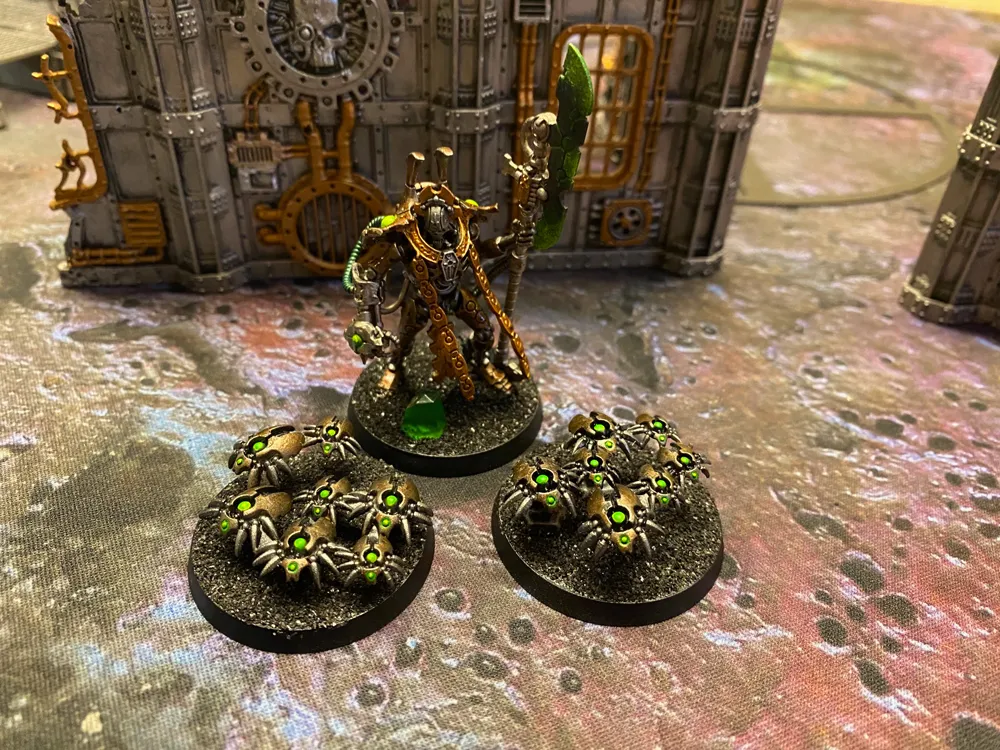 Miniature Bases 40mm (Warhammer 40k etc.) by MAKERTEAM® | Download free ...