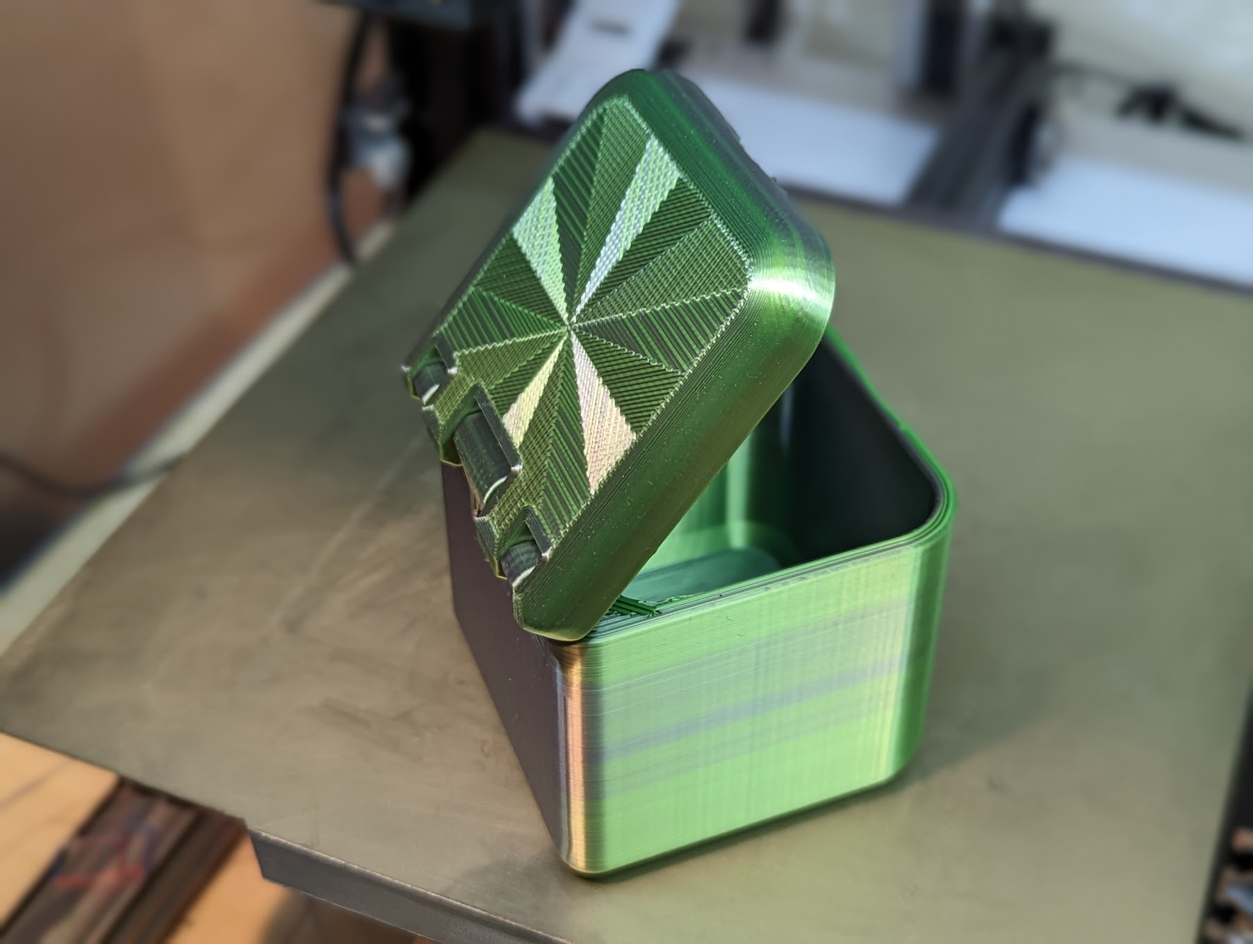Print in Place Box by LaForest Labs | Download free STL model ...