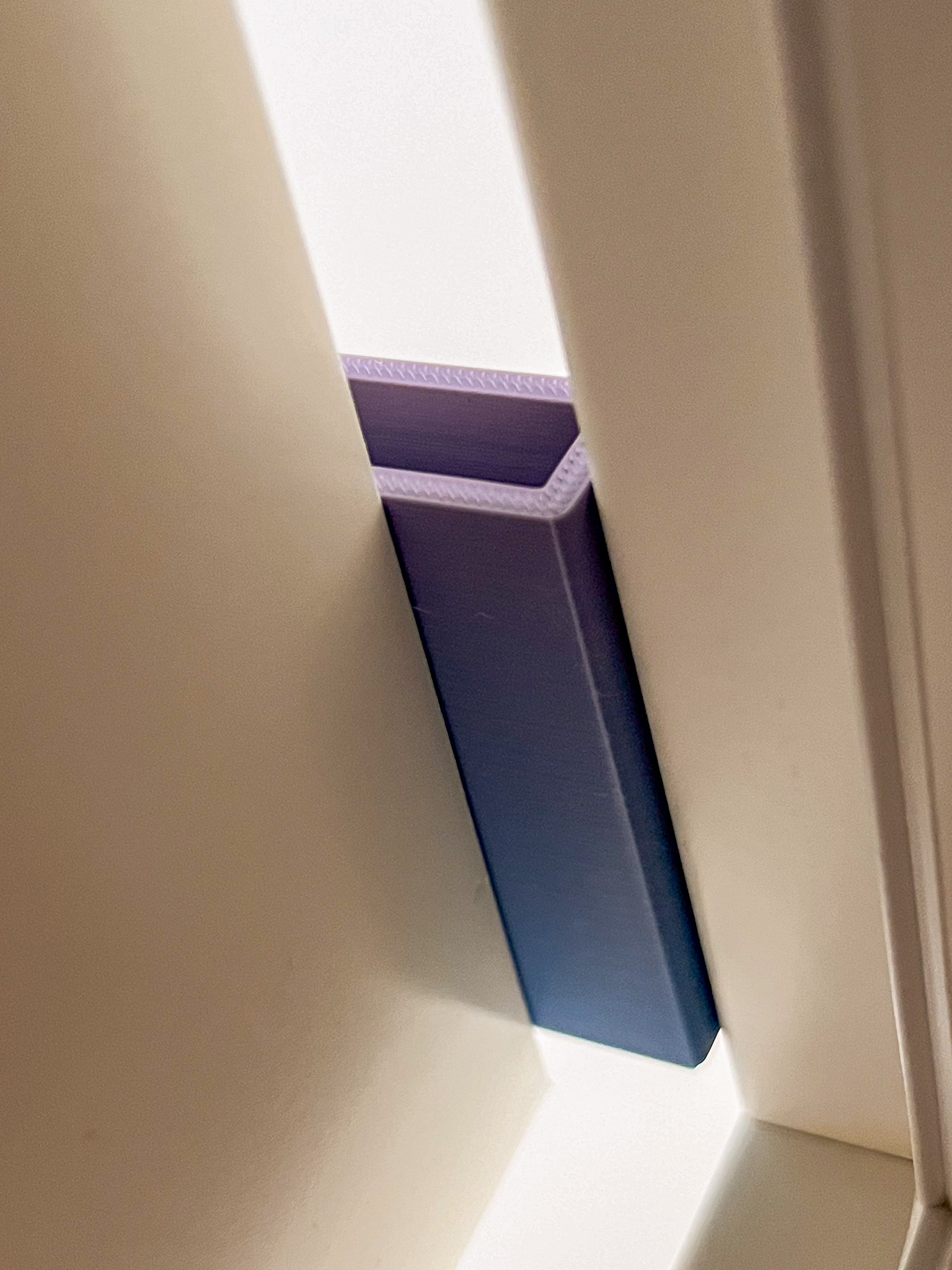 Door Gap Keeper by stefanlitter | Download free STL model | Printables.com