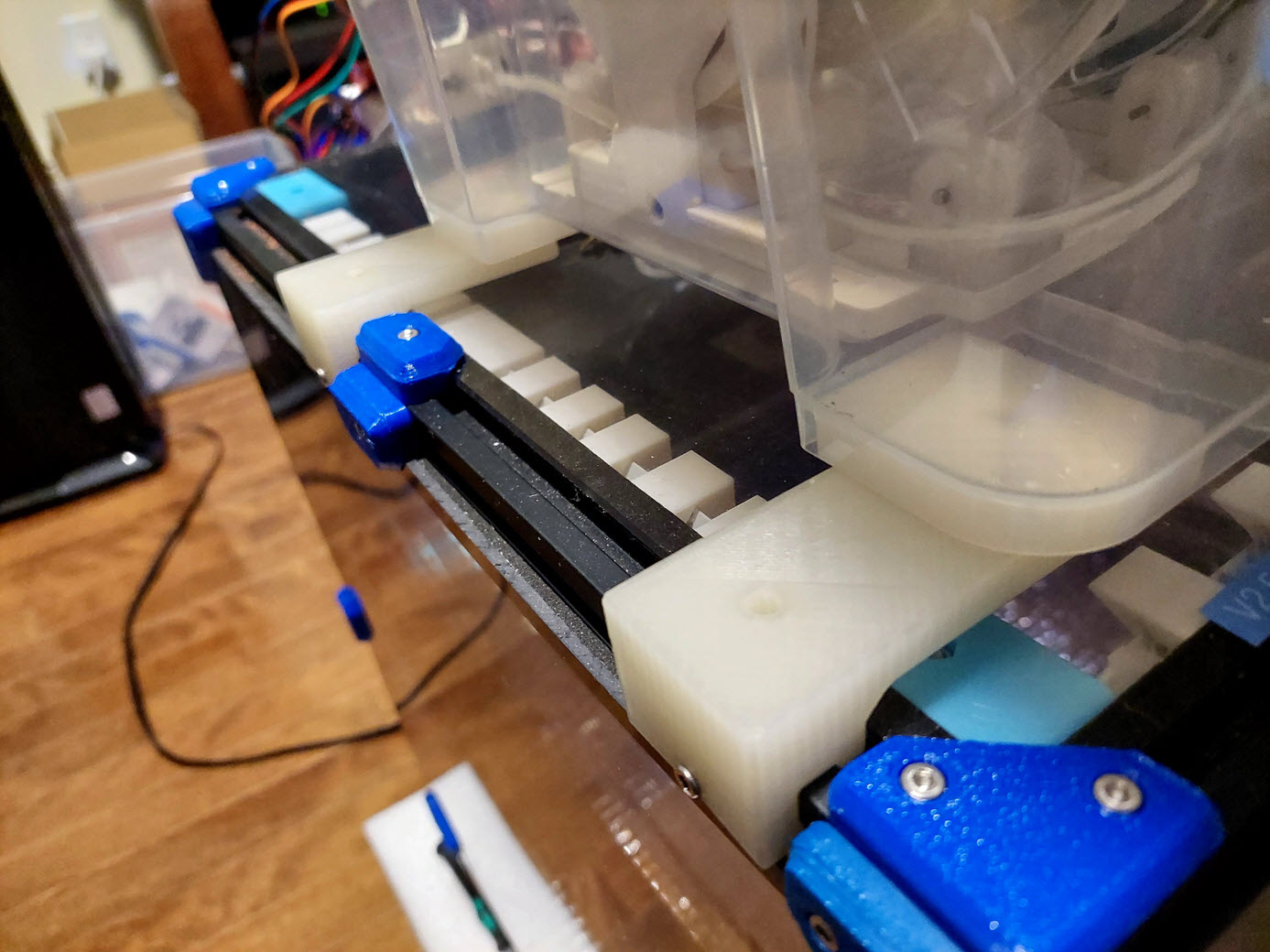 3 filament holder and with 3 buffer in one Ikea Samla 22L box for ERCF ...