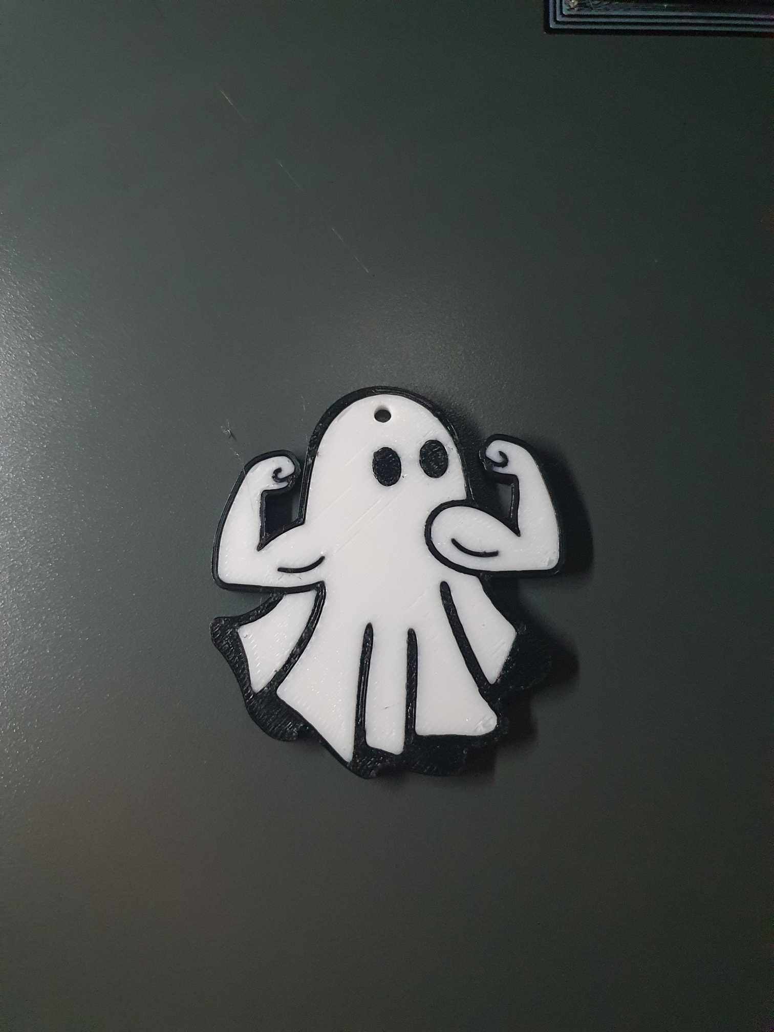 Ripped Ghost Keychain v2 by daniel3006 | Download free STL model ...