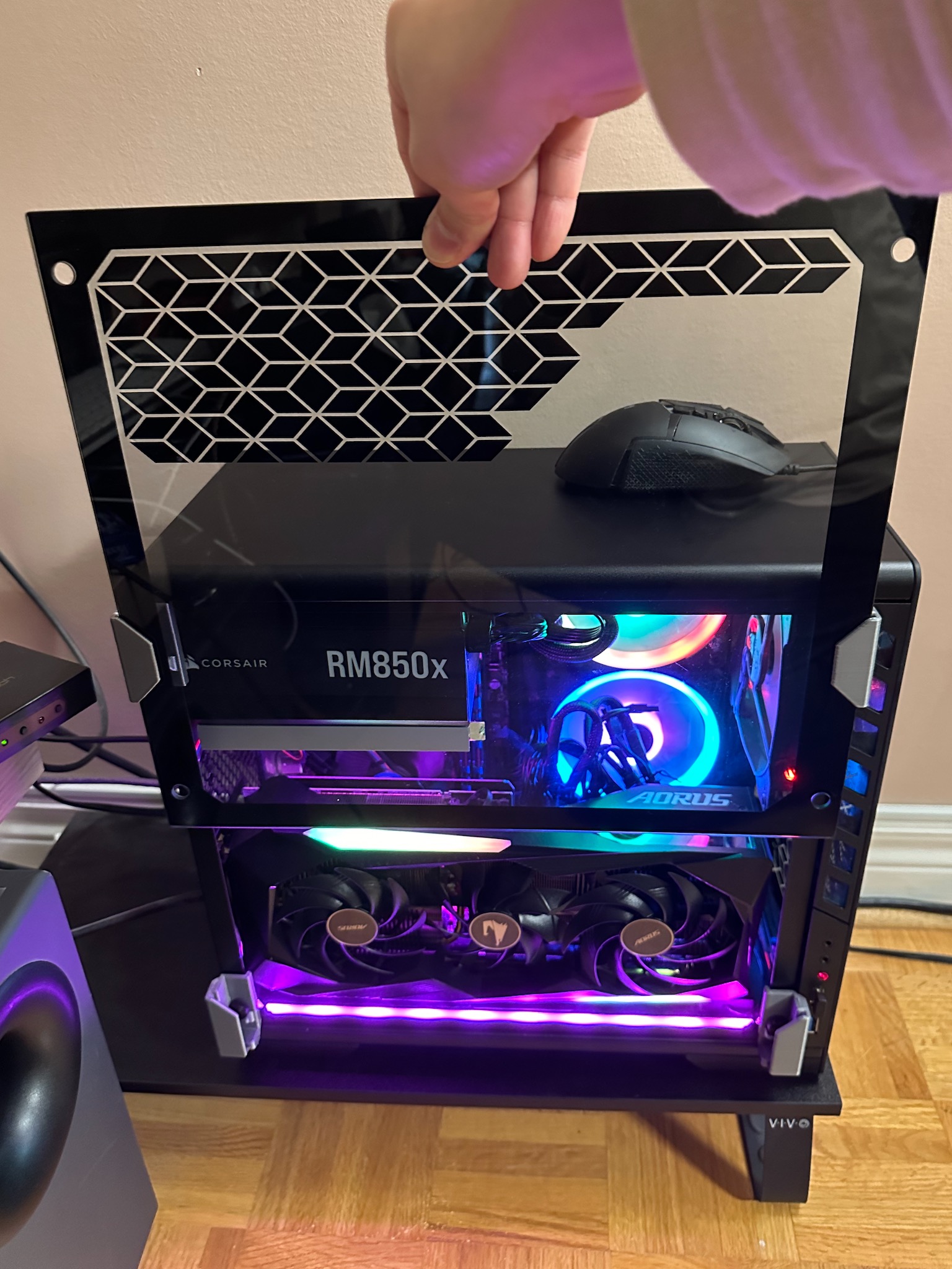 Panel Spacer for Metallic Gear Neo-G Mini PC Chassis by Jeff Chen ...