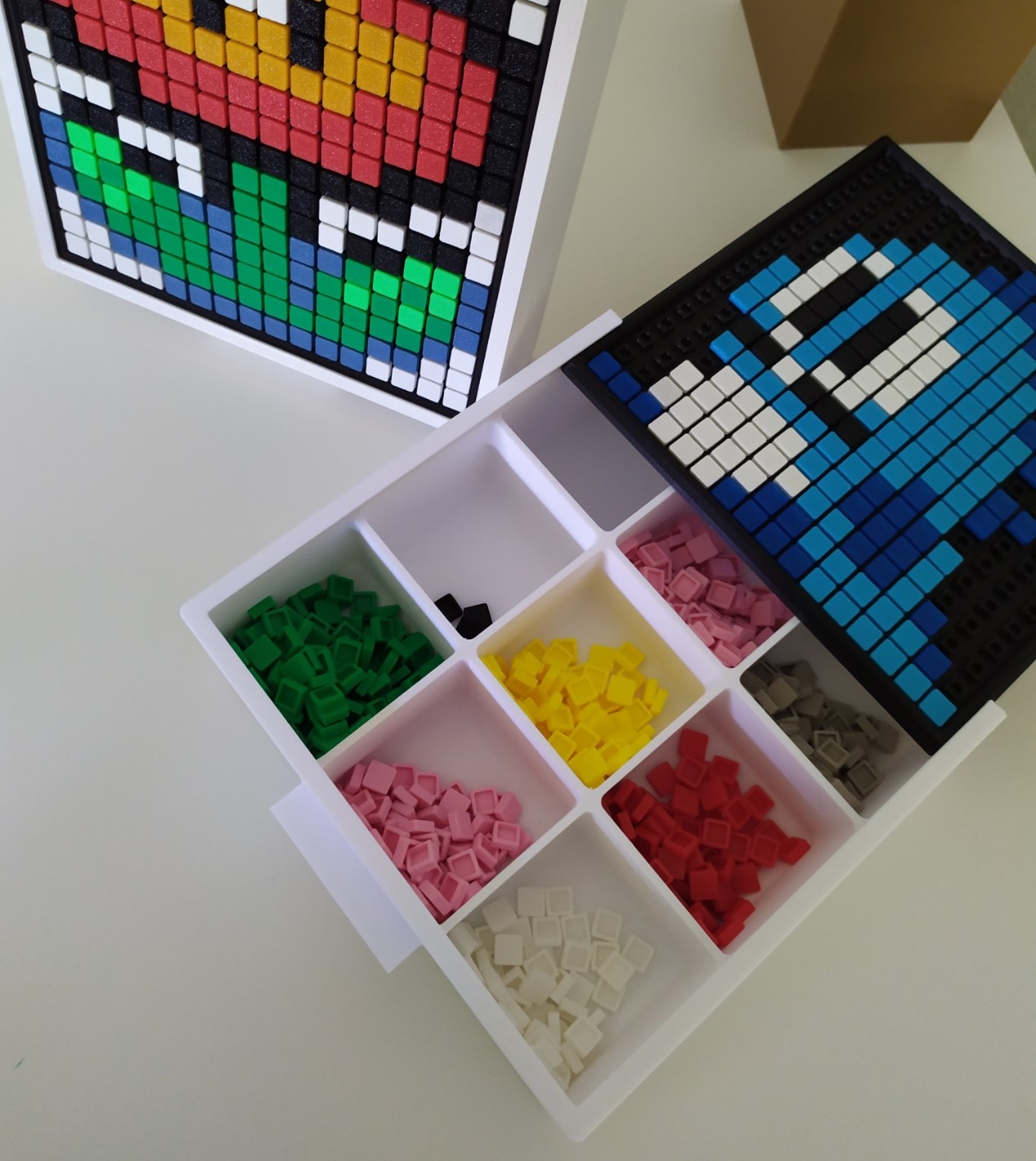 16x16 pixel art in a frame or a box por Marcel Frehe | Descargar modelo ...