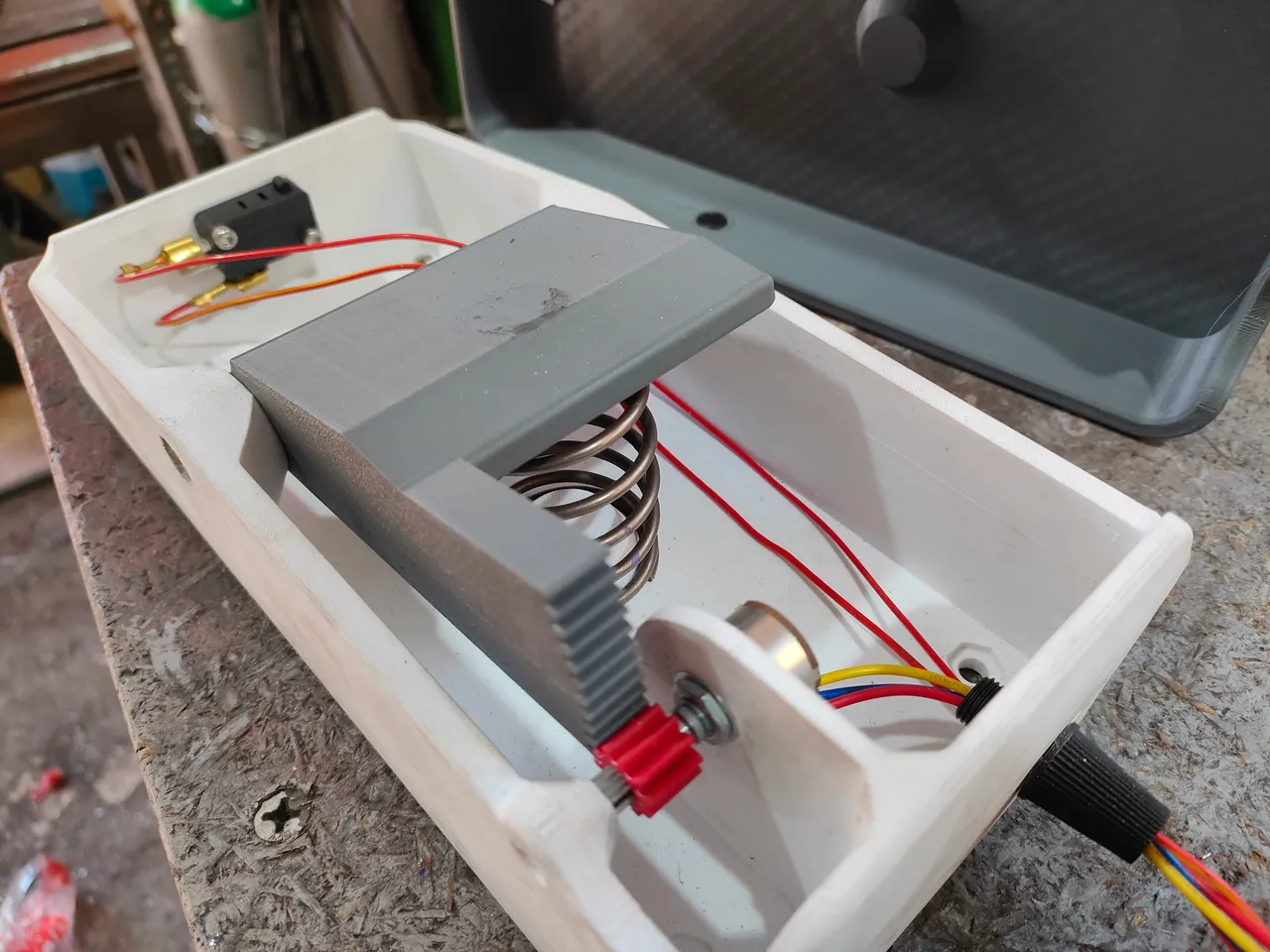 TIG Foot Pedal (DIY for under 10$) by TomczukCustoms | Download free ...