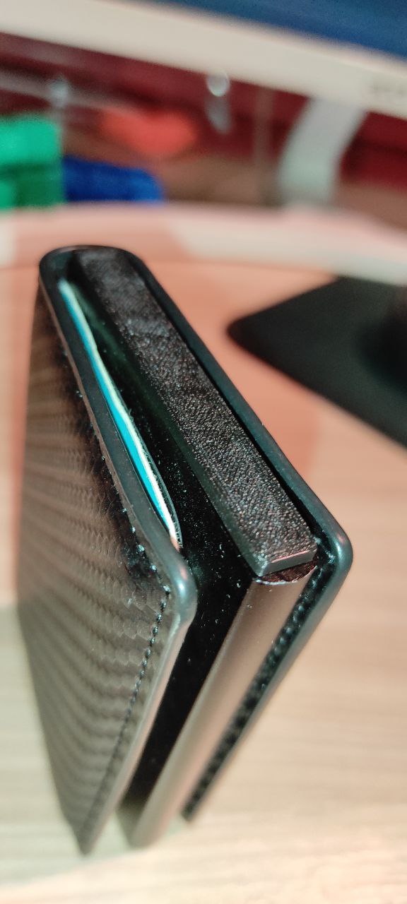 Cardholder Wallet Lock by Raxuk | Download free STL model | Printables.com