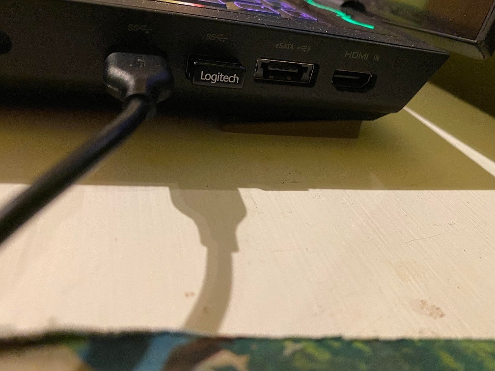 Alienware M17x R4 Laptop Riser by GrooveIN3D | Download free STL model ...