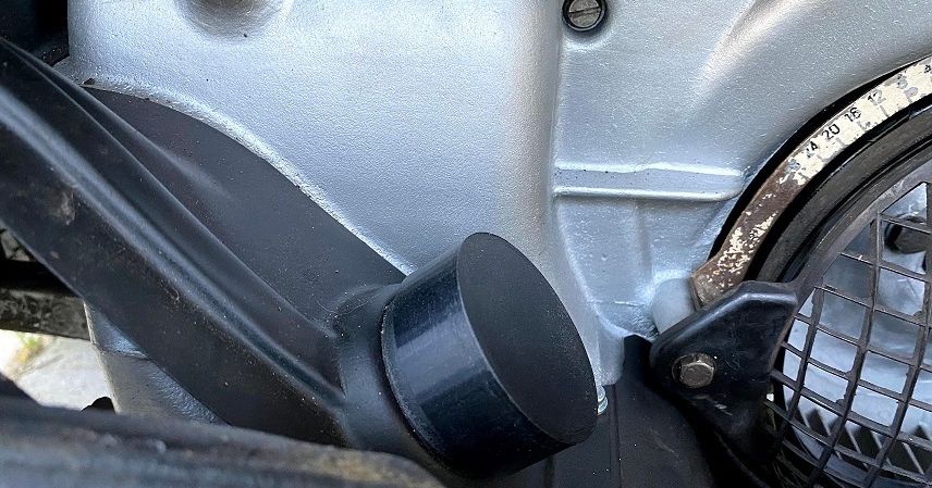 VW Bus Type 2 Engine Duct Cap by GrooveIN3D | Download free STL model ...