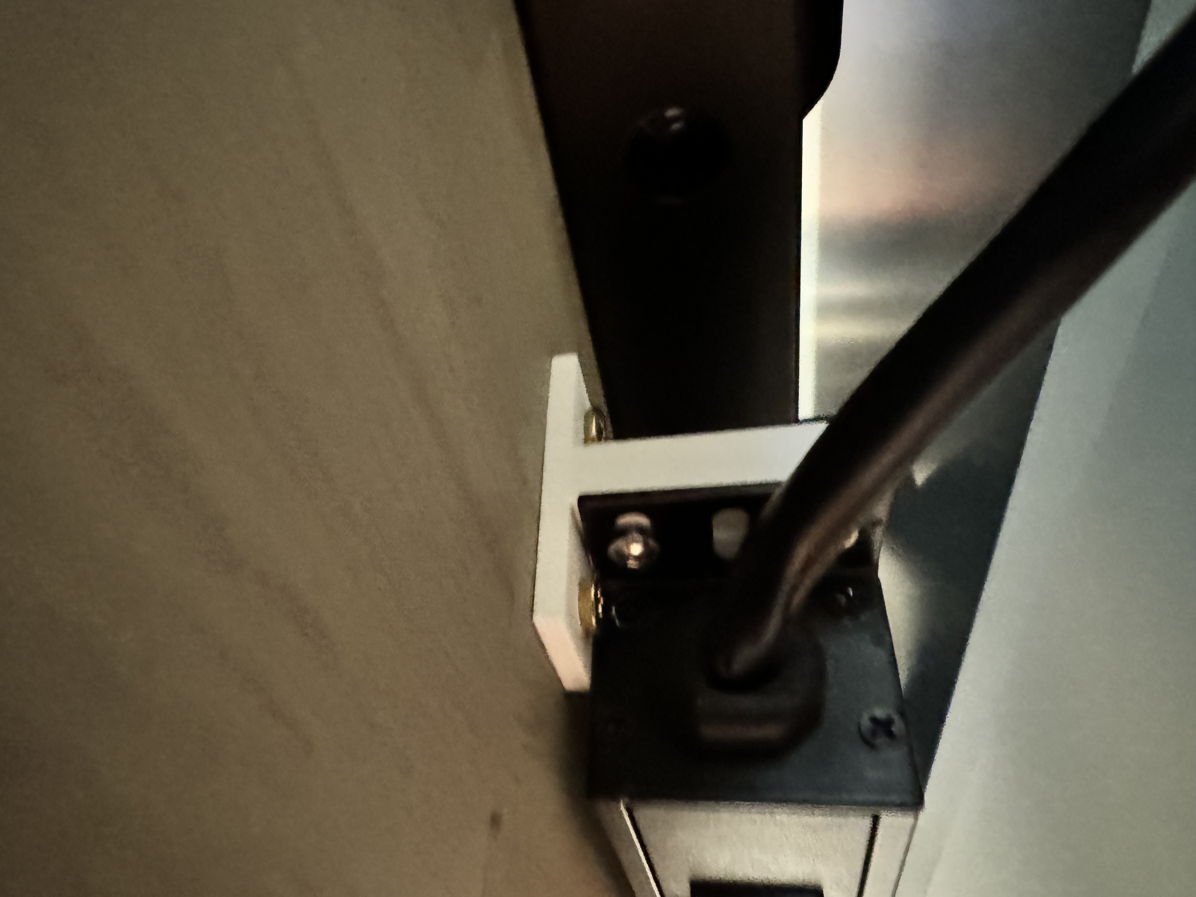 Amazon Basics Power Strip 90 degree mount by Bartallama3D | Download ...