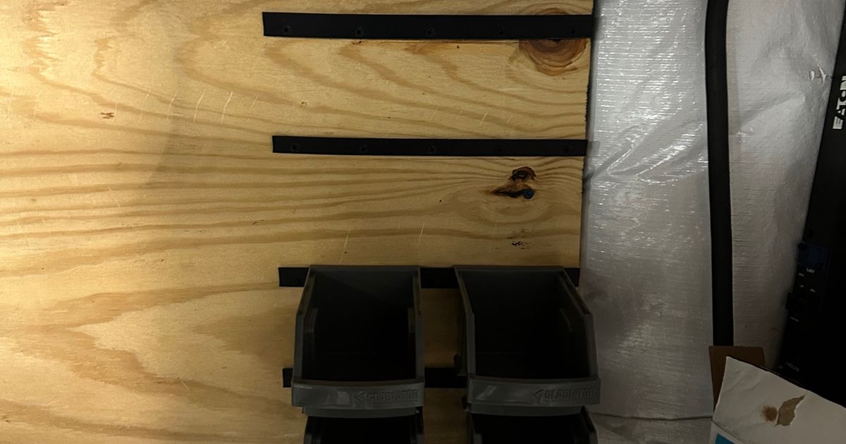 akro-mils bins wall hanger rail 315mm by R Wheeler | Download free STL ...