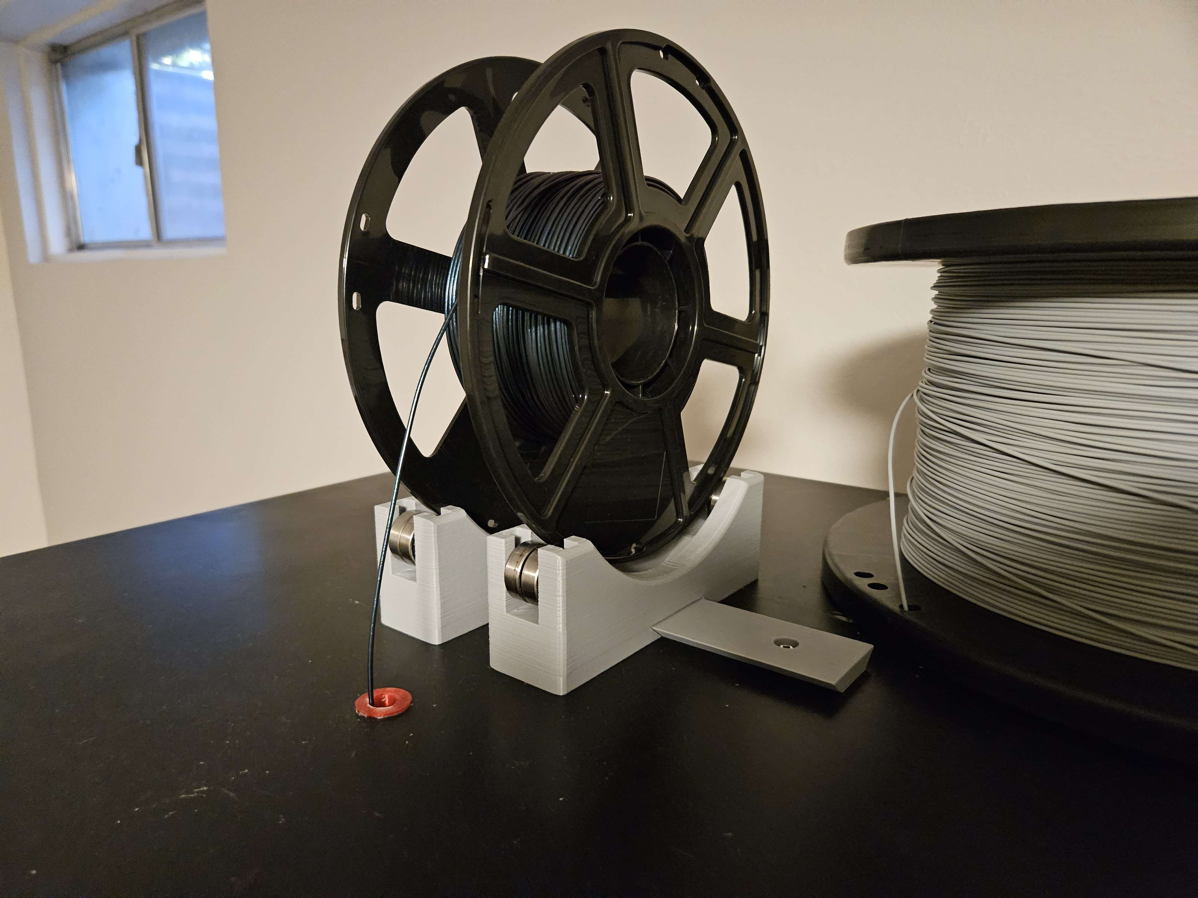 Adjustable 5kg Spool Holder by Ledmaster | Download free STL model ...