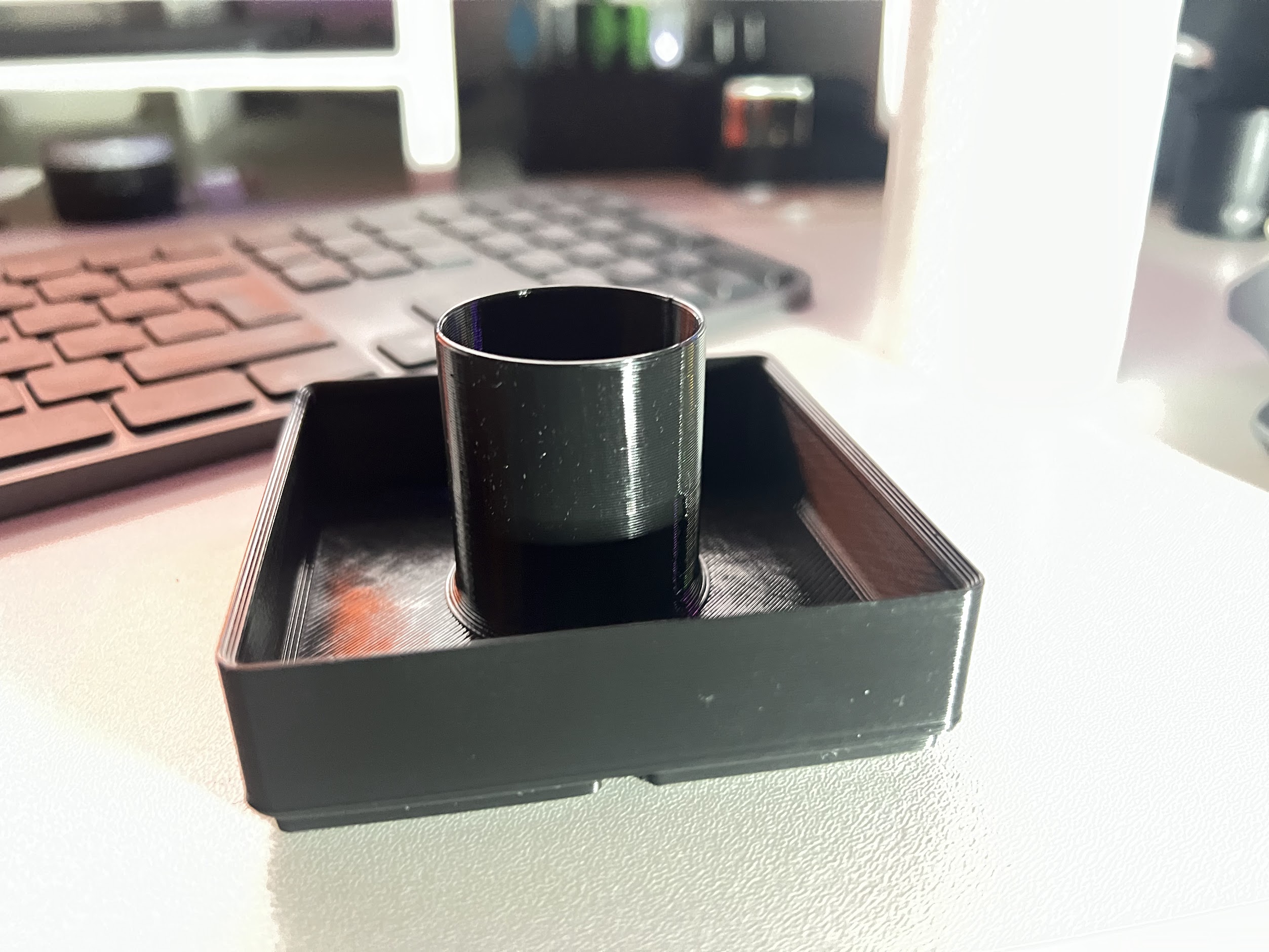 Toilet Roll Holder for Gridfinity 2x2x3 by Mat | Download free STL ...