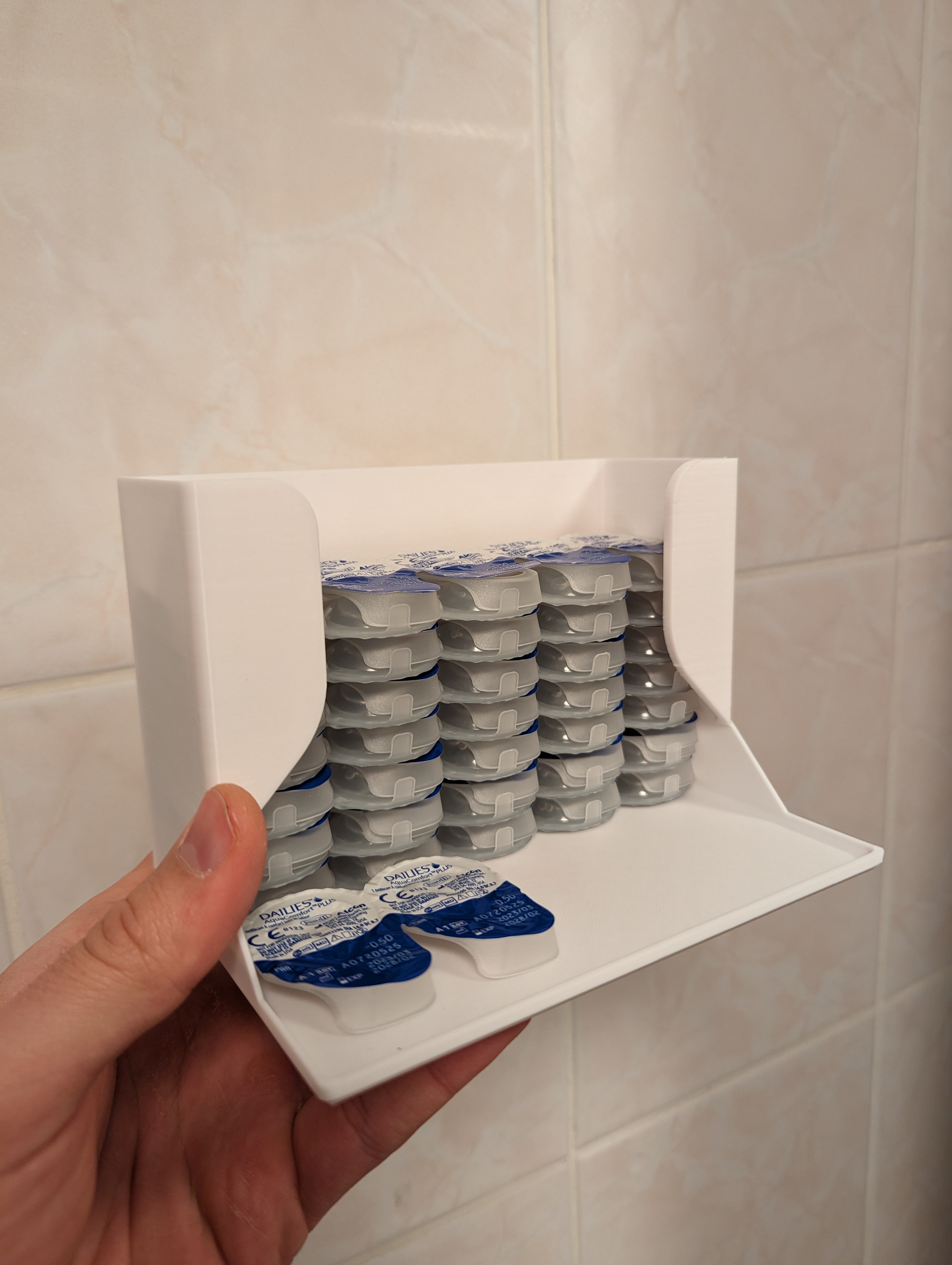 Contact lens dispenser by Calzune | Download free STL model ...