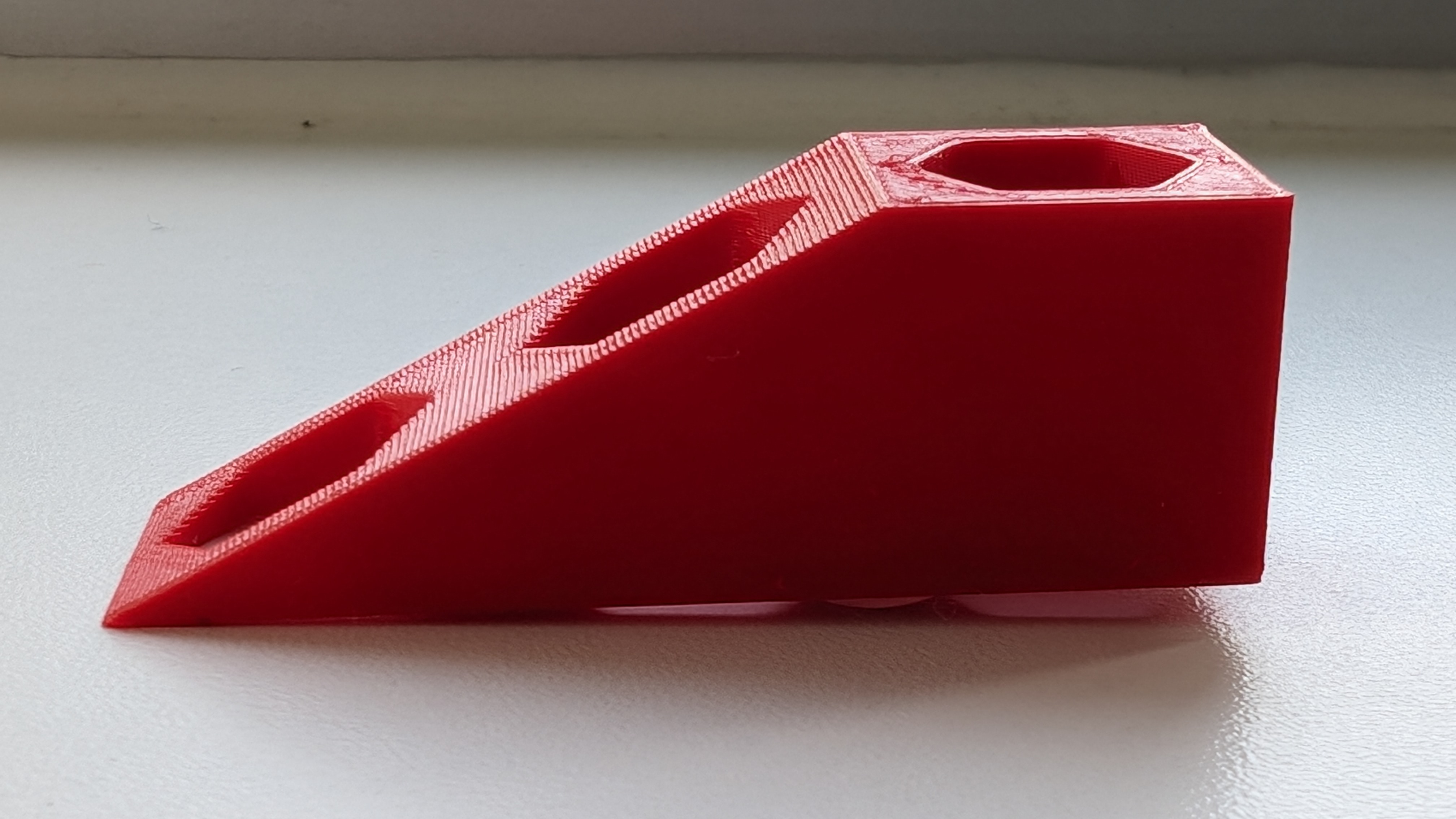 Small window wedge by magicmokus | Download free STL model | Printables.com