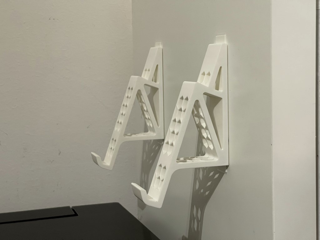Logitech MX Keys Hanger / Wall Mount / Bracket von bensen | Kostenloses ...