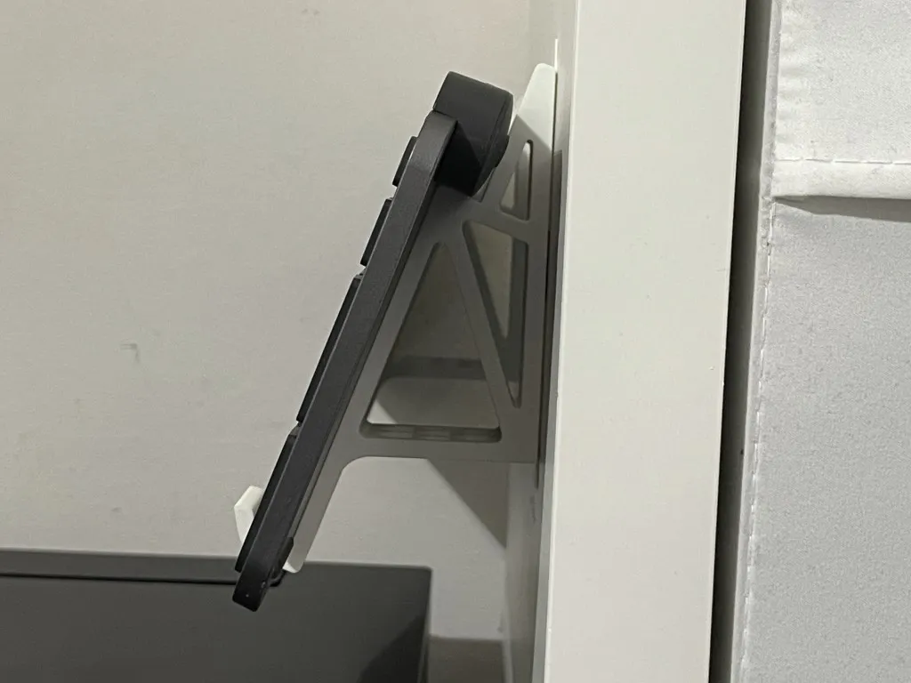 Logitech MX Keys Hanger / Wall Mount / Bracket by bensen | Download ...