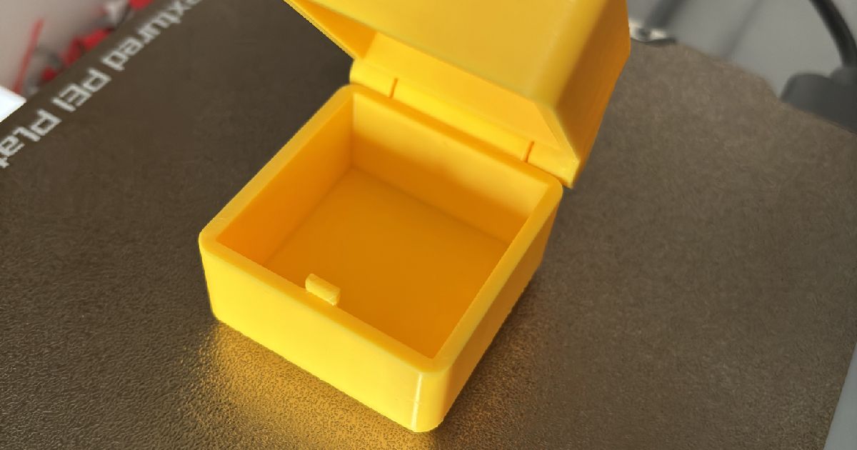 50X50X50mm Box with Hinge And Clip Lock by PrinttX | Download free STL ...