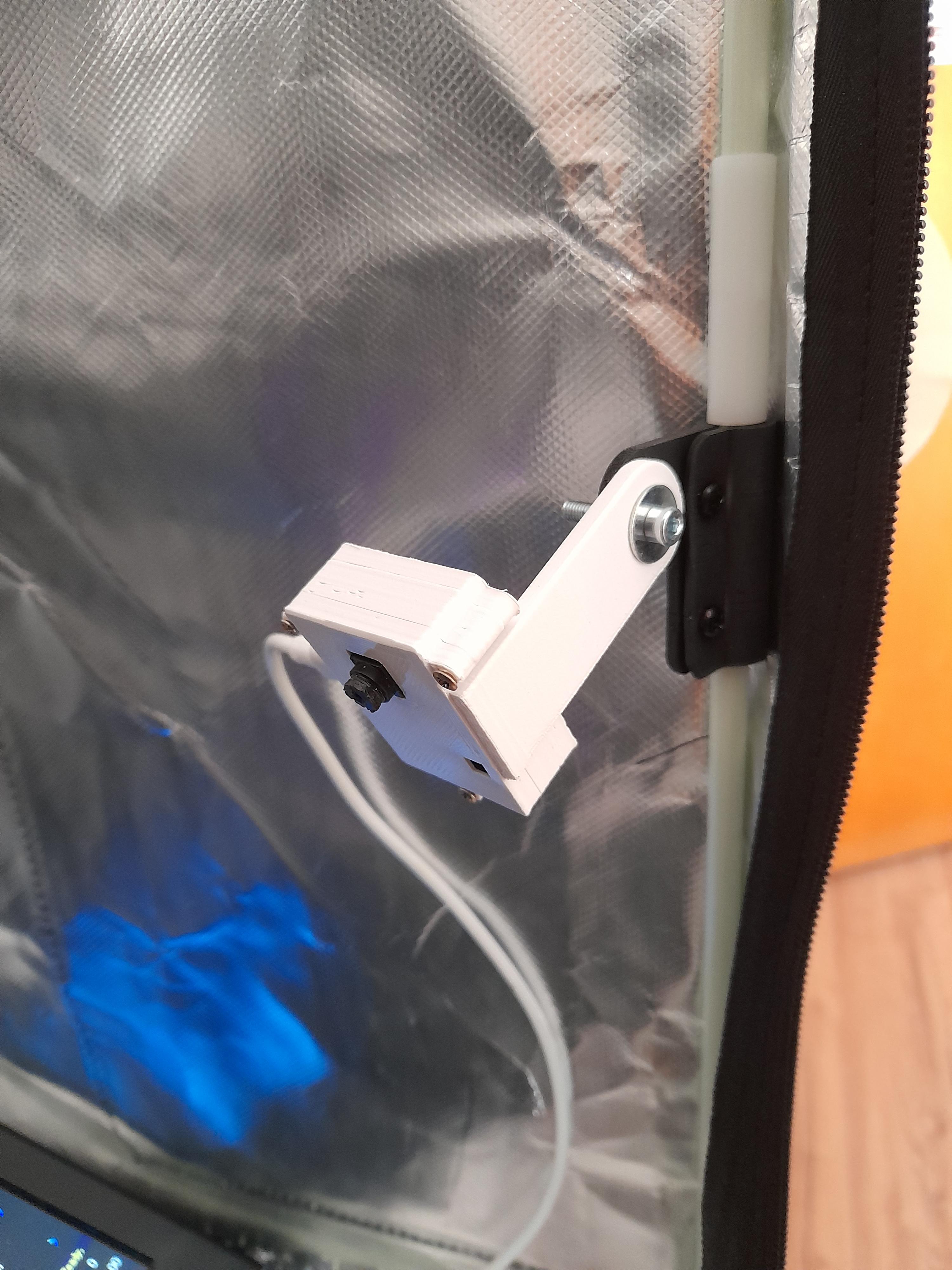 ESP32 Cam in Ender Enclosure by Erwin | Download free STL model ...