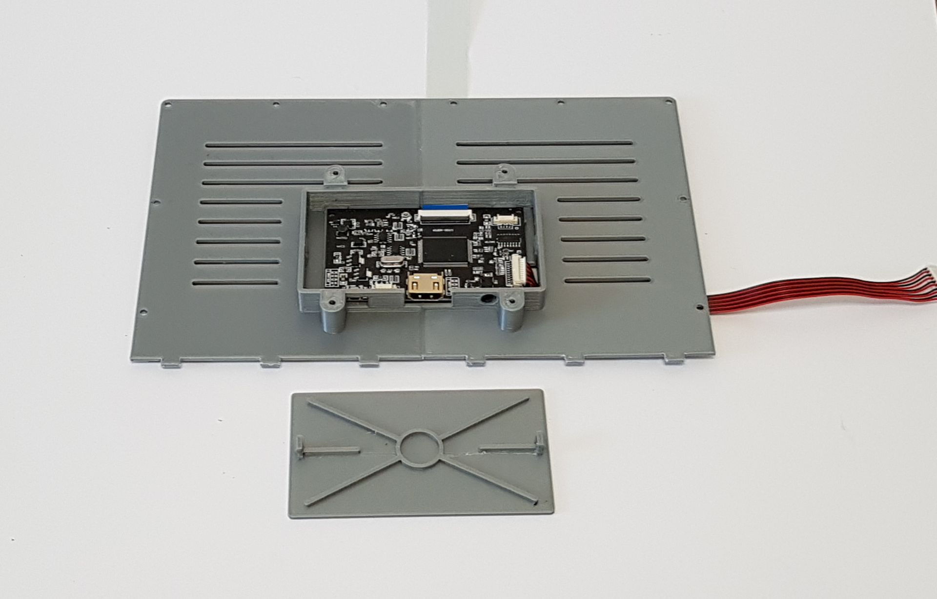 TFT-ScreenEnclosure 10.1" by Sisul | Download free STL model ...