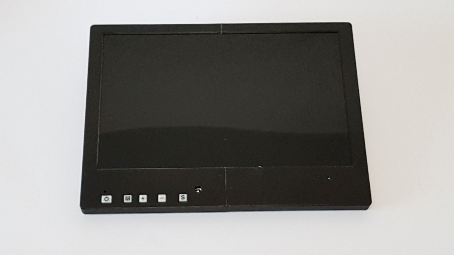 TFT-ScreenEnclosure 10.1" by Sisul | Download free STL model ...