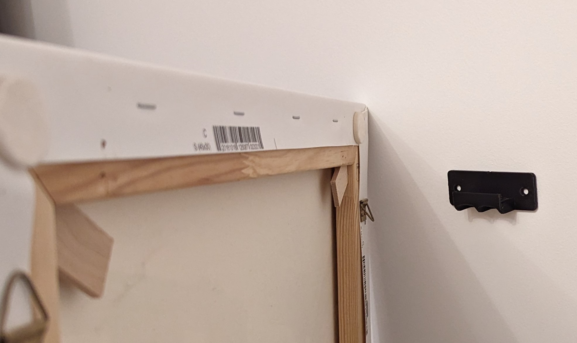 Stretcher frame wall mount by beandev | Download free STL model | Printables.com