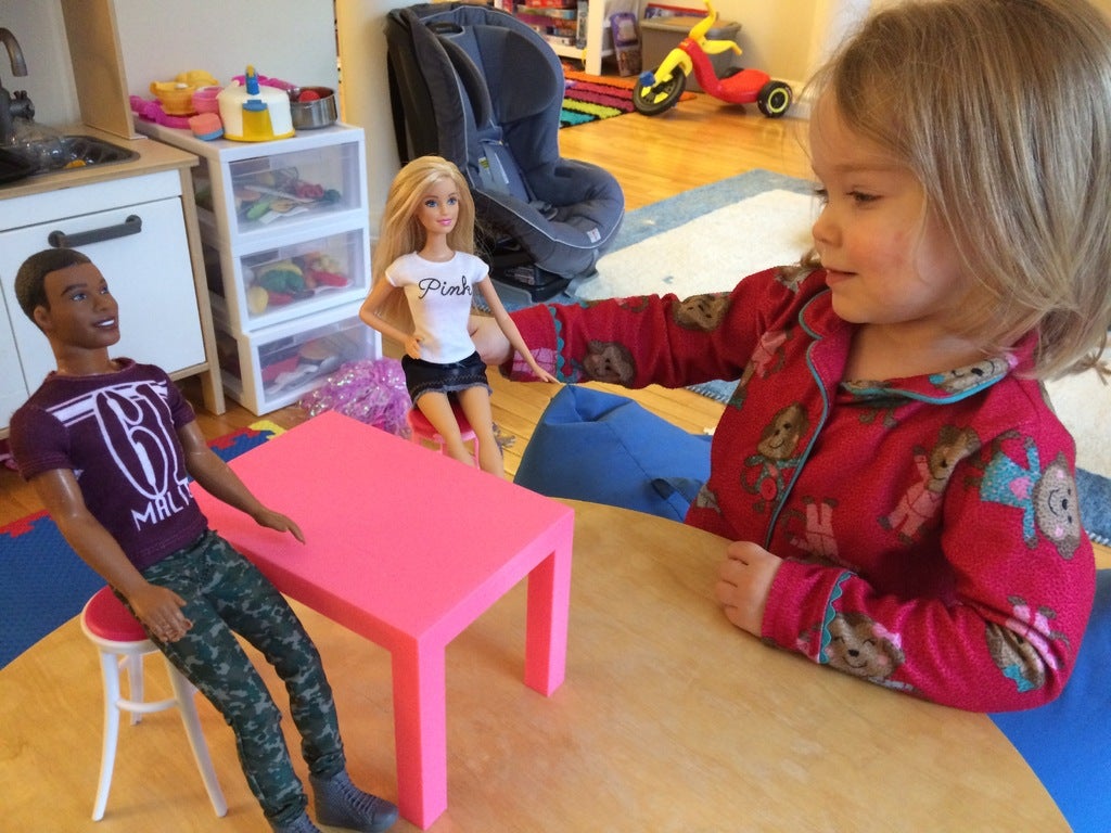 Simple Barbie Table by SometimesCake | Download free STL model ...
