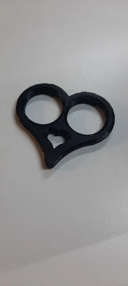Heart 4 Self defence by FR3D | Download free STL model | Printables.com
