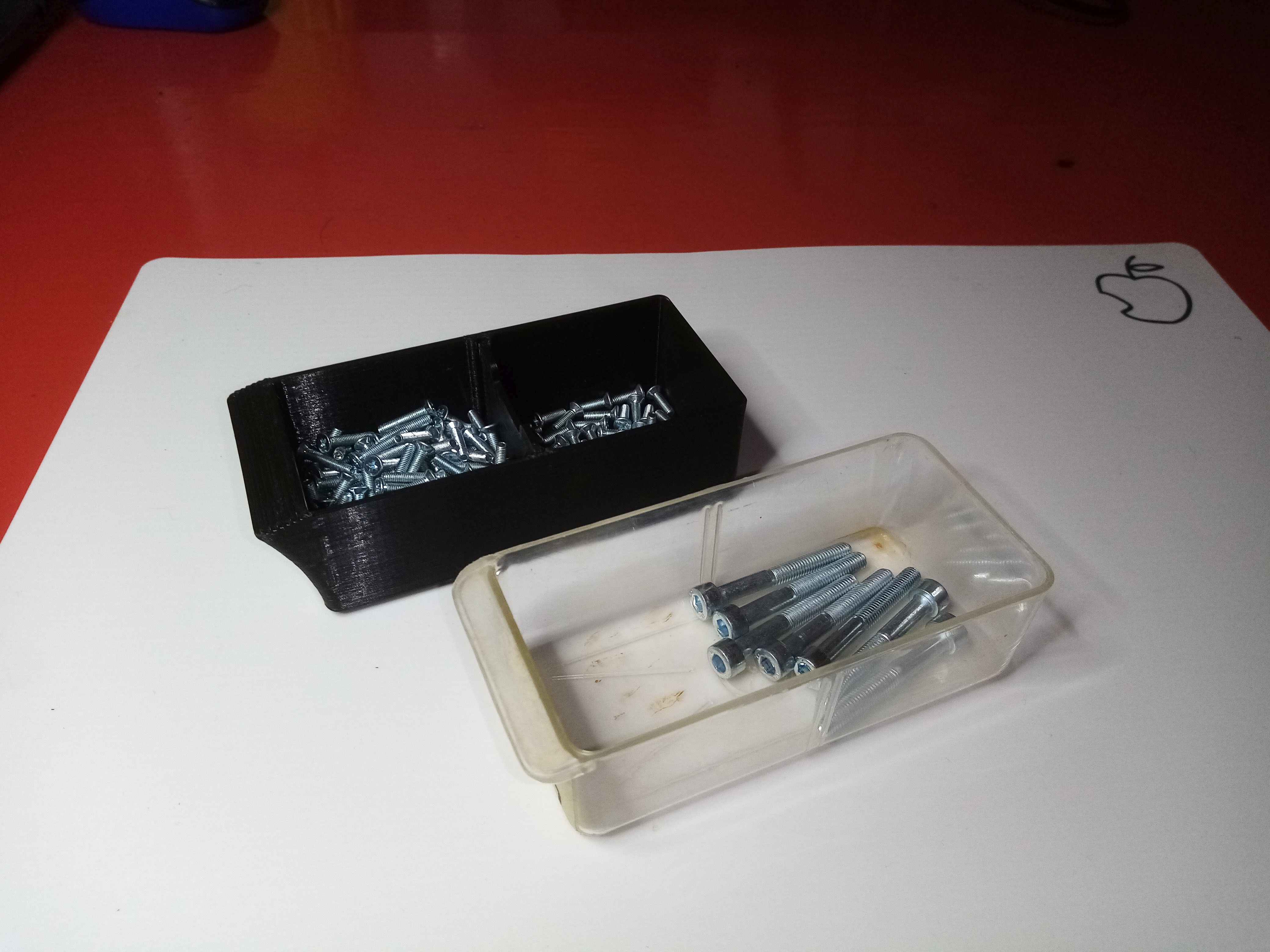 Spare Box for Screws/Resistors Organizer by Zachar Čuřík | Download ...