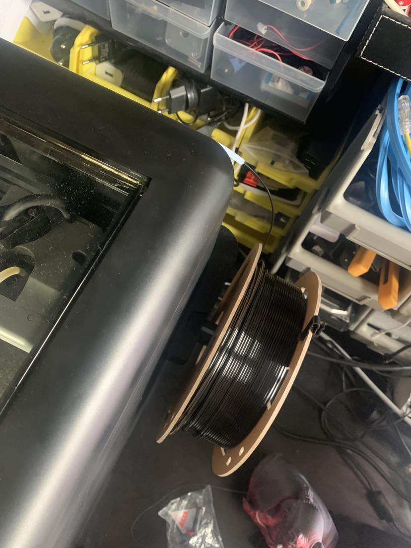 spool holder offset on the side for Flashforge Adv5MPro by Julien Mairy ...