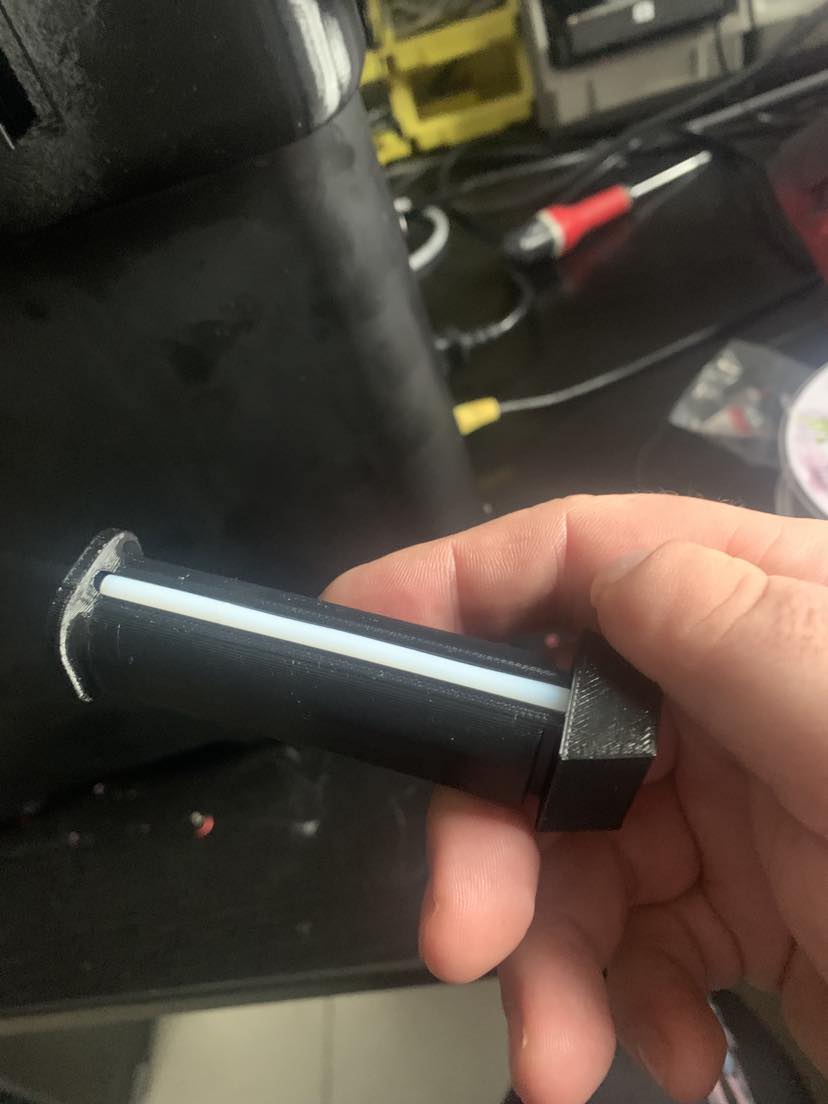 spool holder offset on the side for Flashforge Adv5MPro by Julien Mairy ...