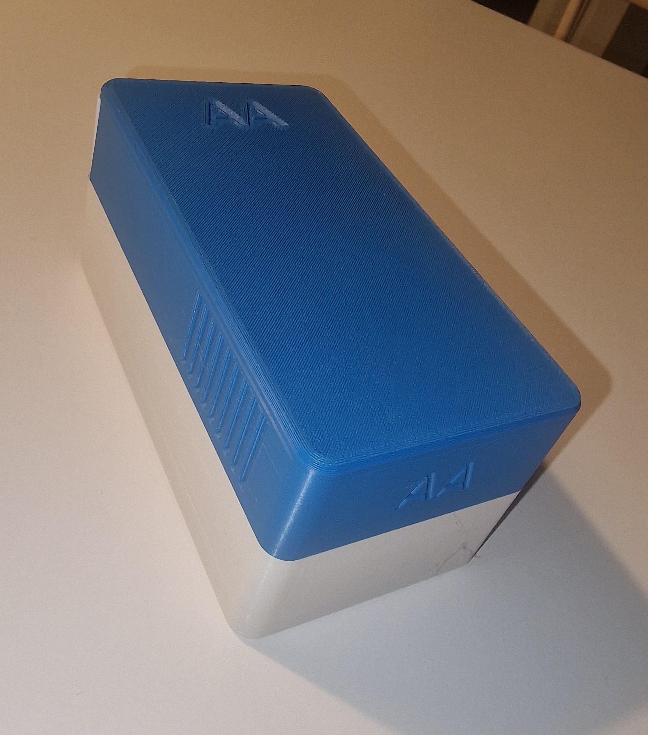 Battery Boxes for AA- and AAA-Batteries by anhaga | Download free STL ...