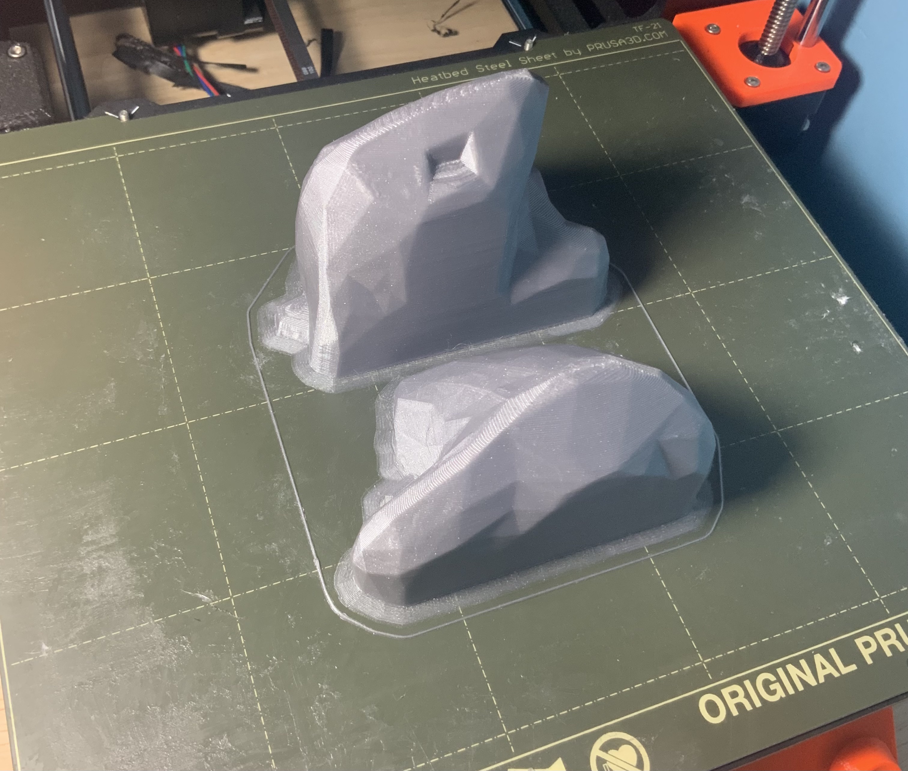 Logitech MX Master 3 Case (8mm dia X 3mm magnets) by Benoit | Download ...