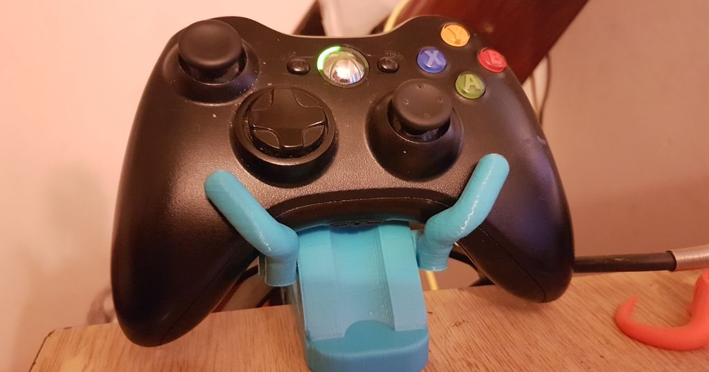 Desk Mount Headphone and Controller Holder / Mount / Clamp by Timmy ...